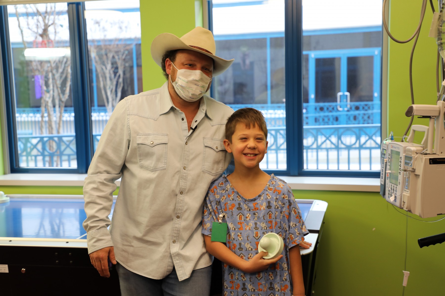 Texas Country Artist Josh Abbott Visits Patients, Staff at Cook Children's