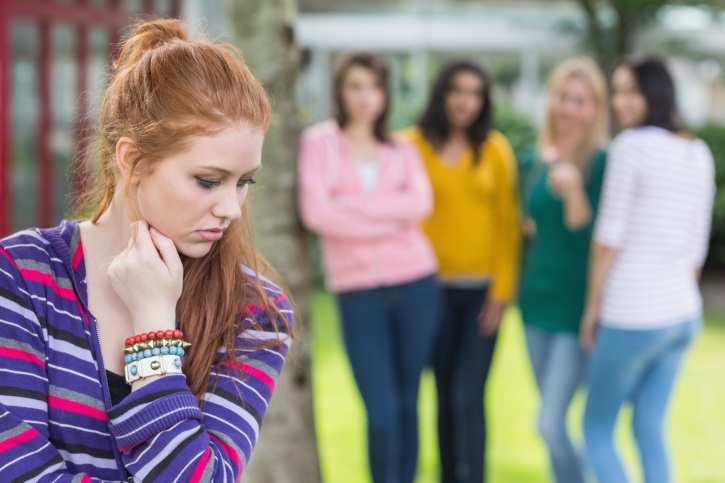 Are popular kids bullied?