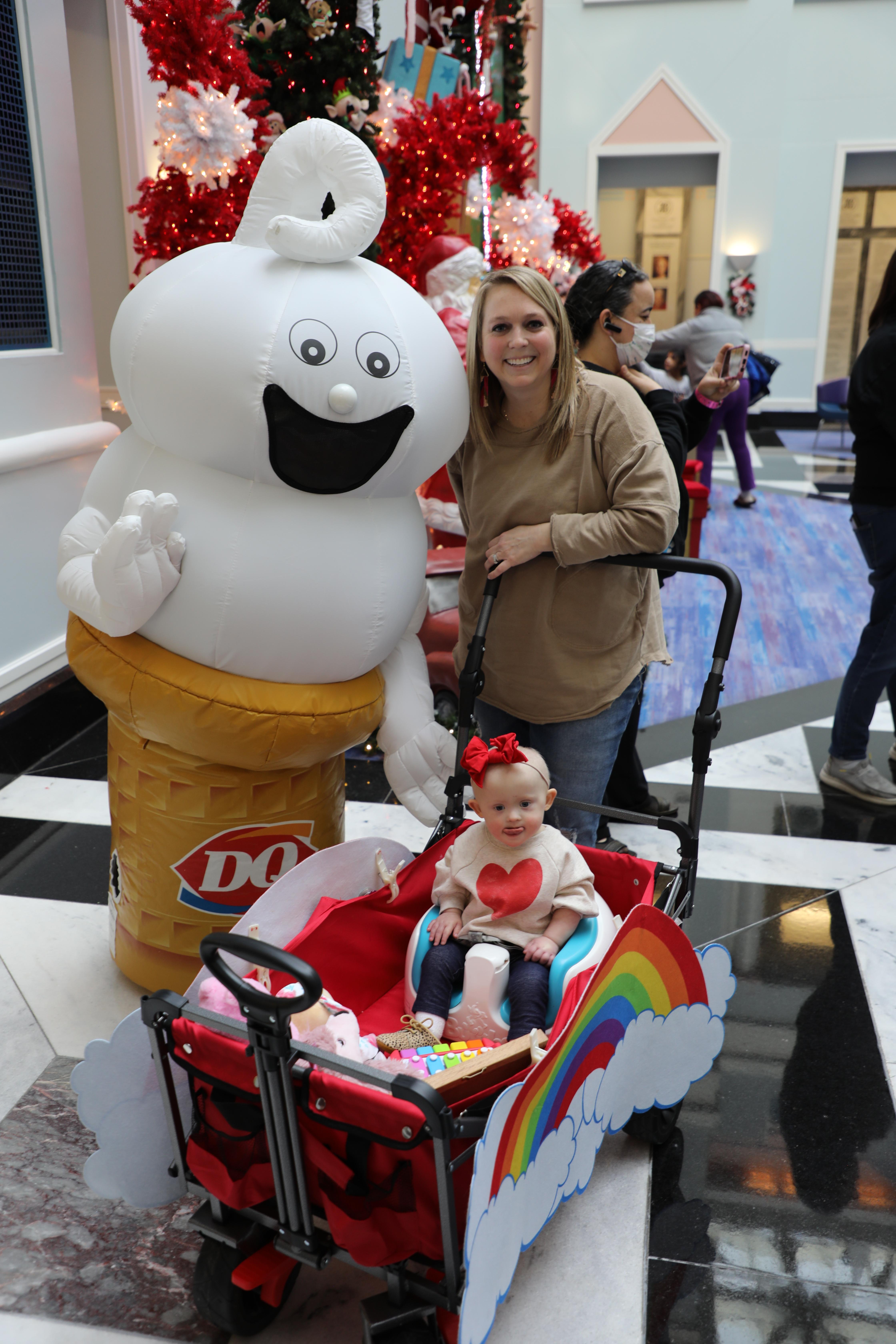 Texas Country Artist Josh Abbott Visits Patients, Staff at Cook Children's