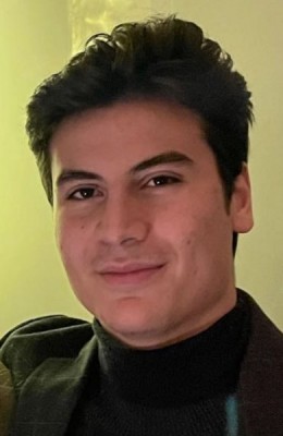 Student Seeking Help for Earthquake Victims in Native Turkey