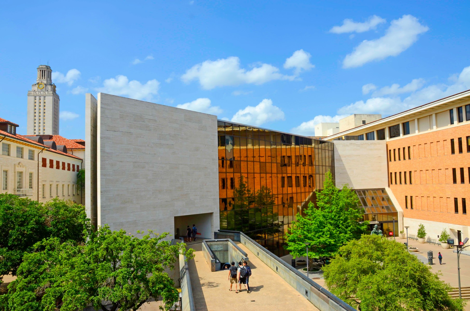 TransUnion Pairs with The University of Texas at Austin McCombs School ...