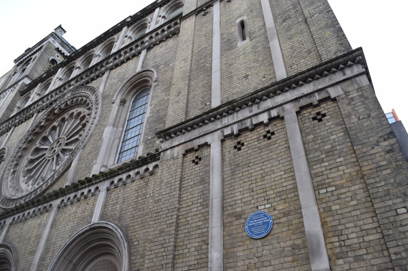 Camden unveils UK’s first ever blue heritage plaque honouring Martin ...