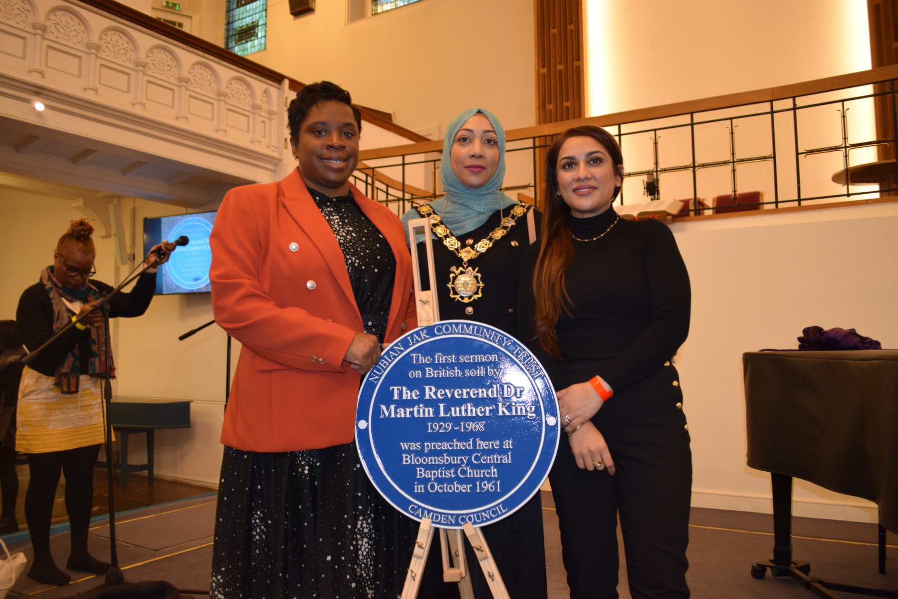 Camden unveils UK’s first ever blue heritage plaque honouring Martin ...