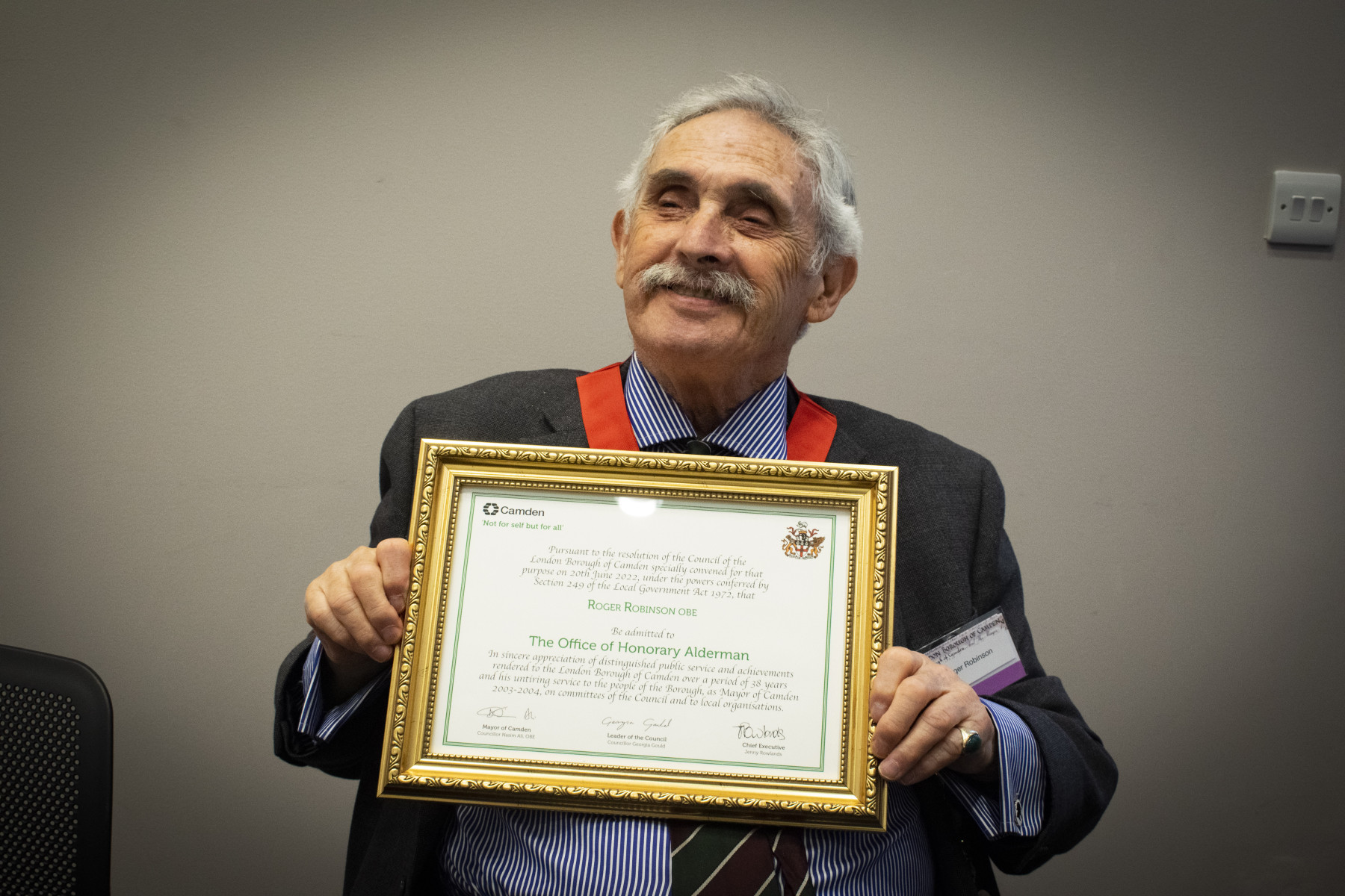 Camden pays tribute to Roger Robinson