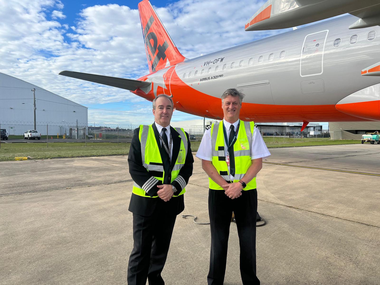 Jetstar welcomes its eighth new Airbus A321neo LR as it gears up for ...