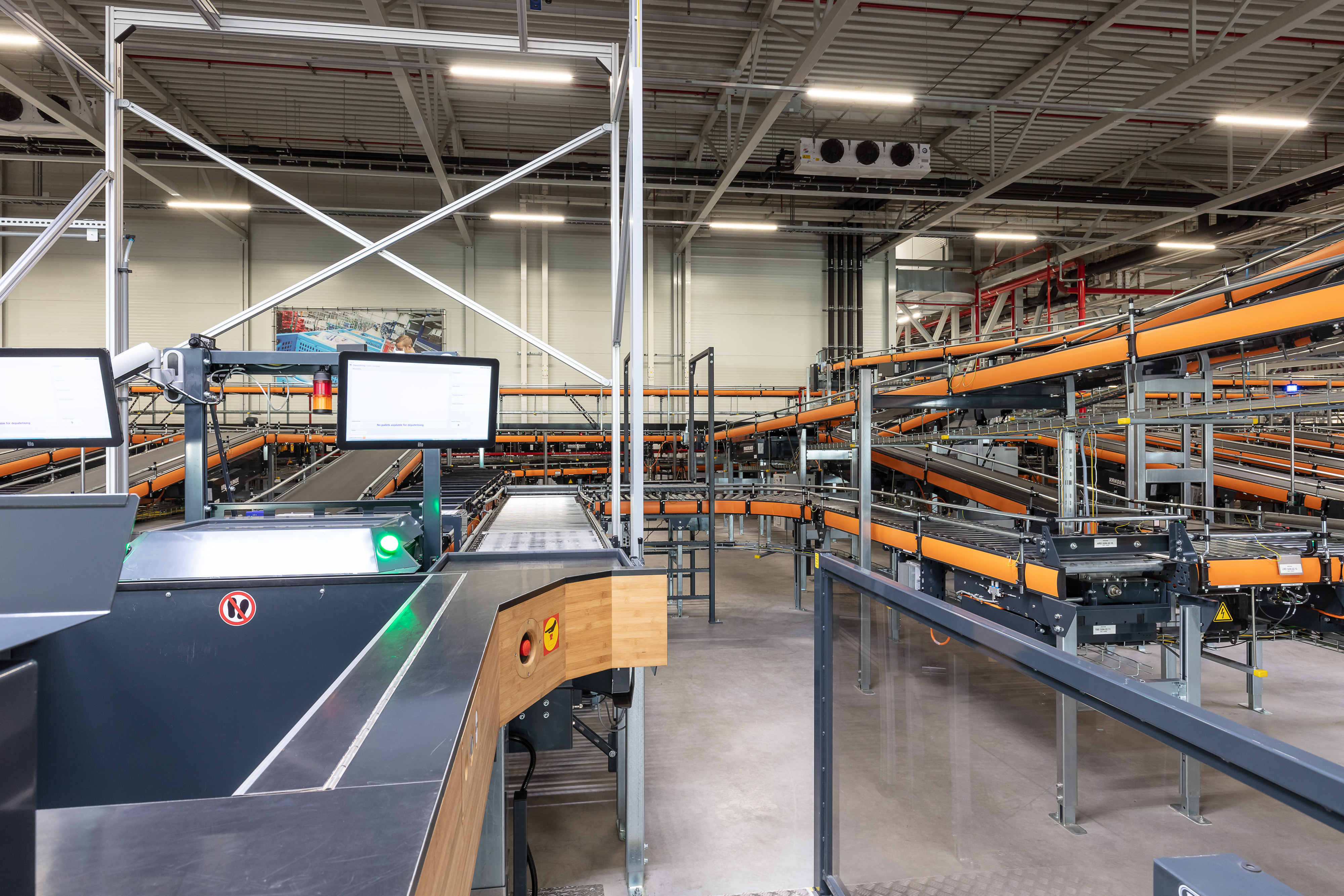 Albert Heijn zet in Zaandam het distributiecentrum van de toekomst neer