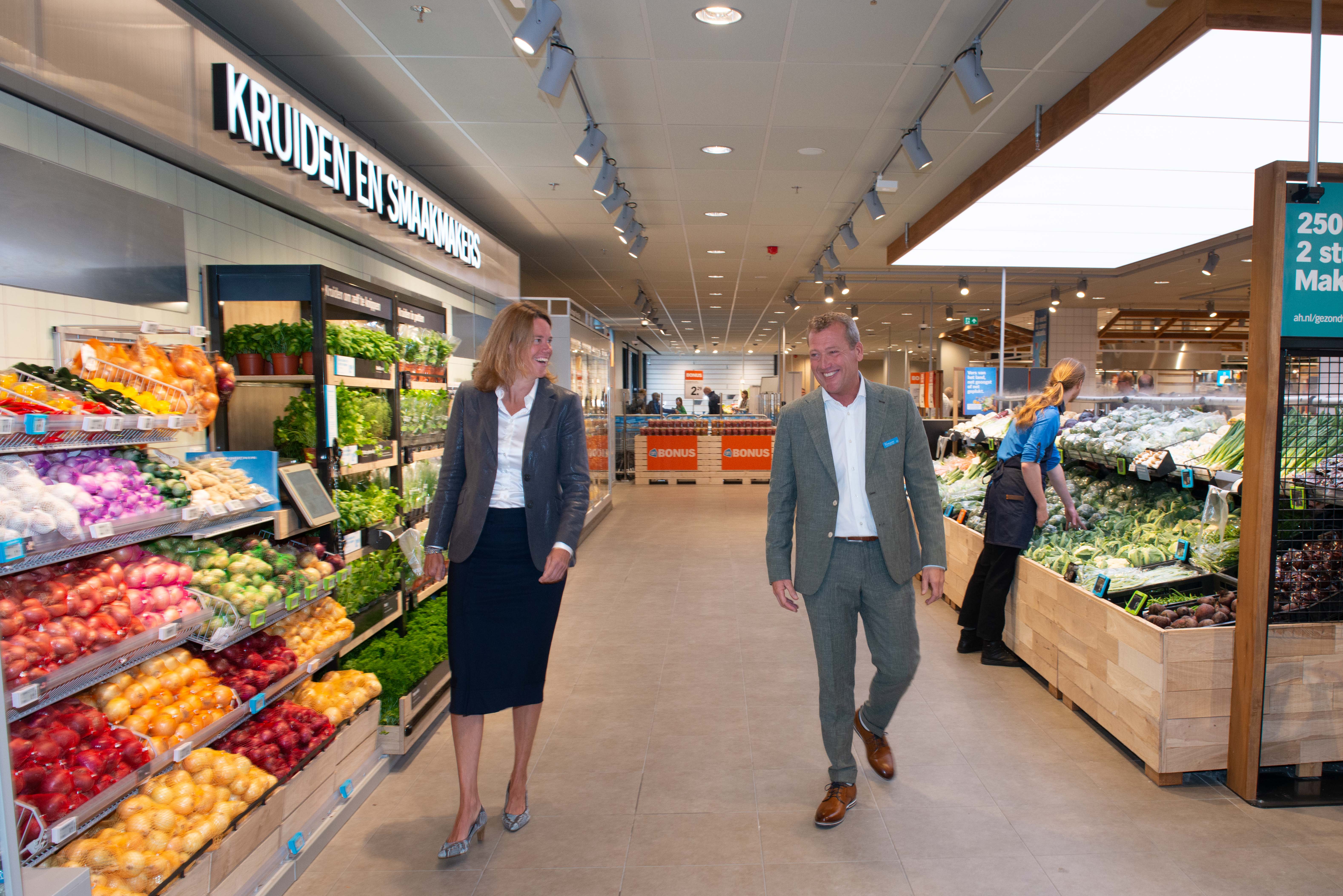 200ste Albert Heijn met nieuwste winkelconcept geopend in Den Haag