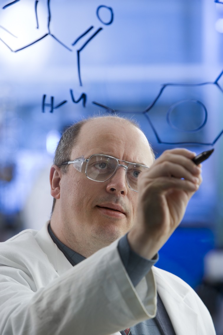 World-class Manchester scientist awarded Royal Society Research ...