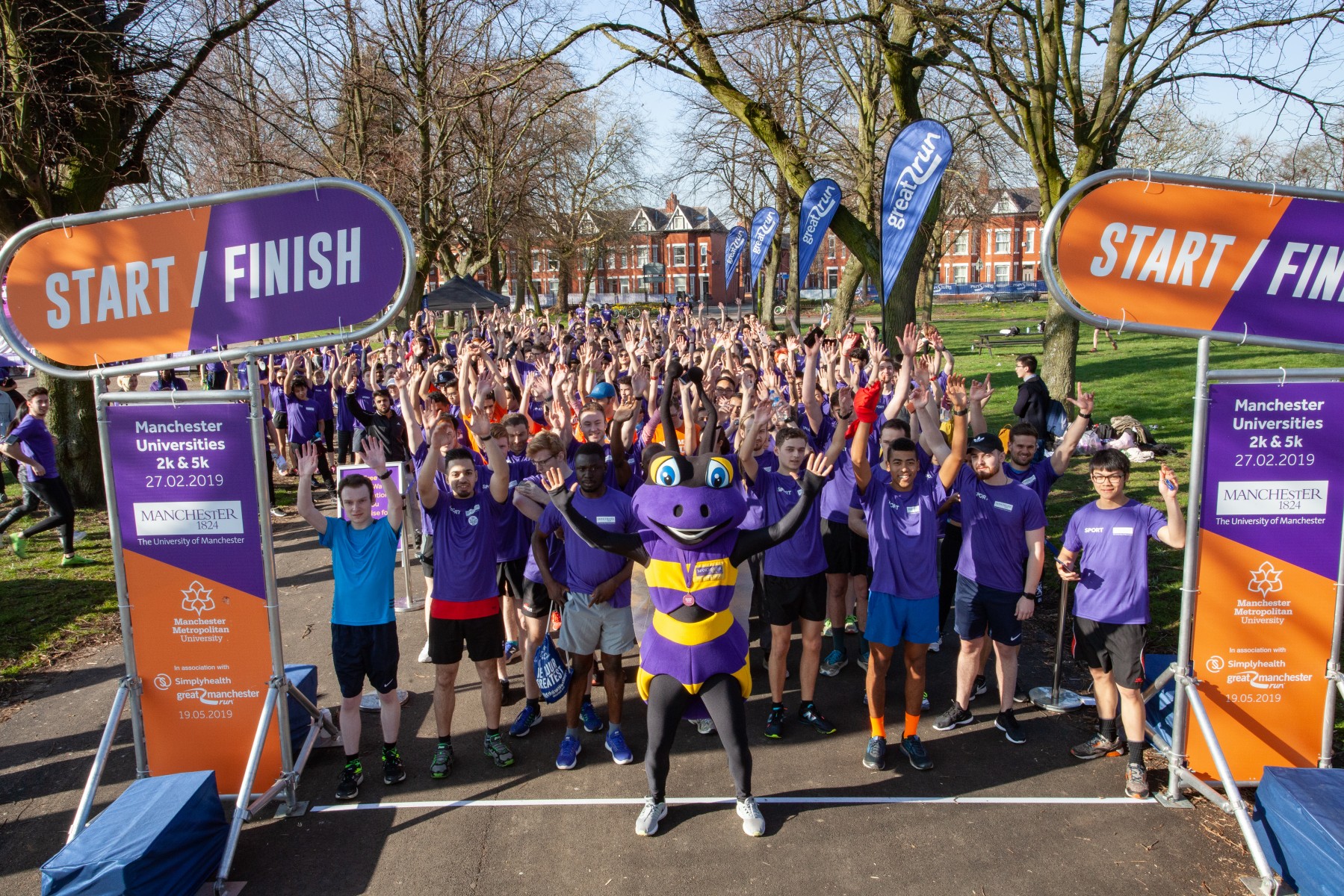 Hundreds run in Purple Wave taster
