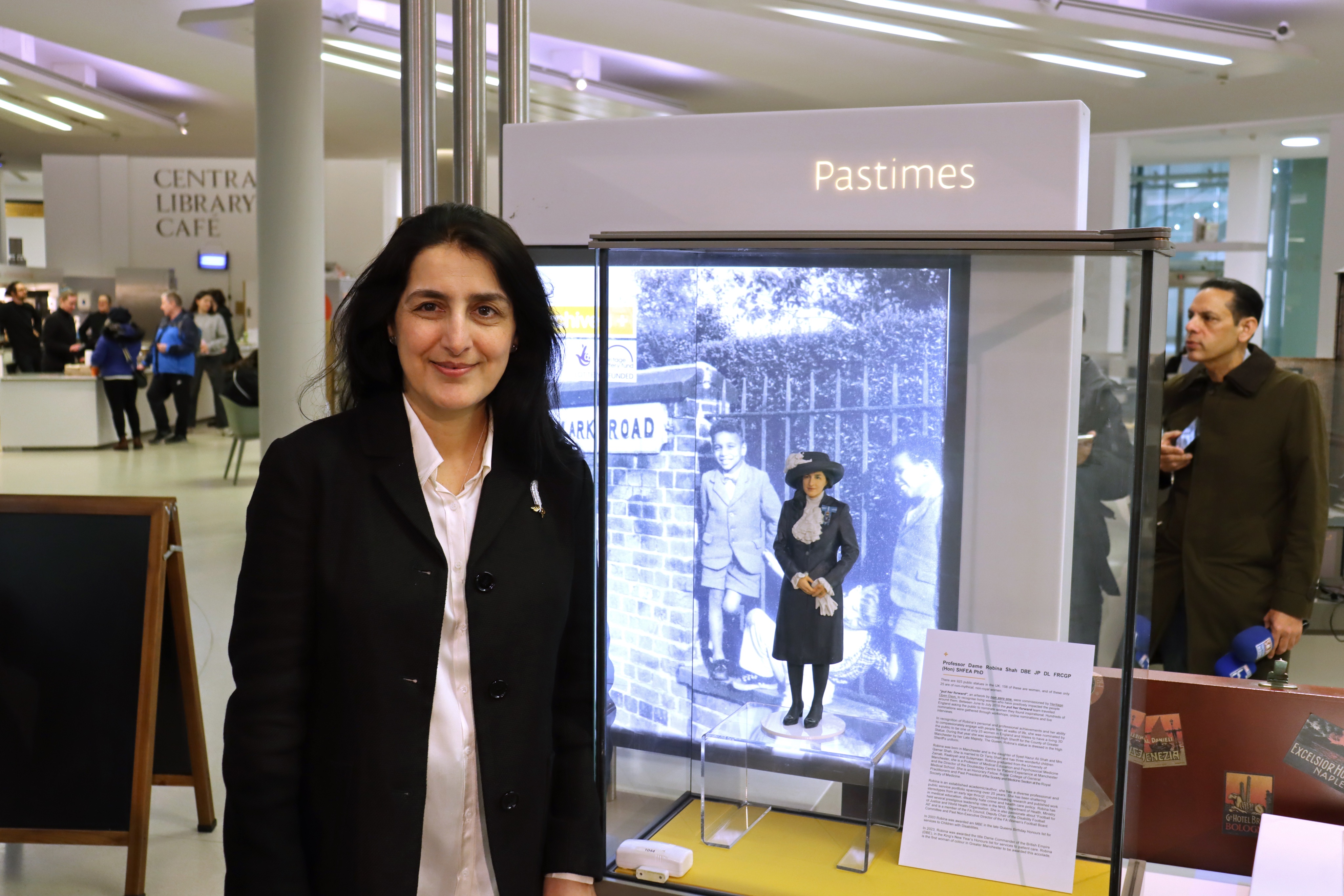 Professor Dame Robina Shah honoured with 3D statue