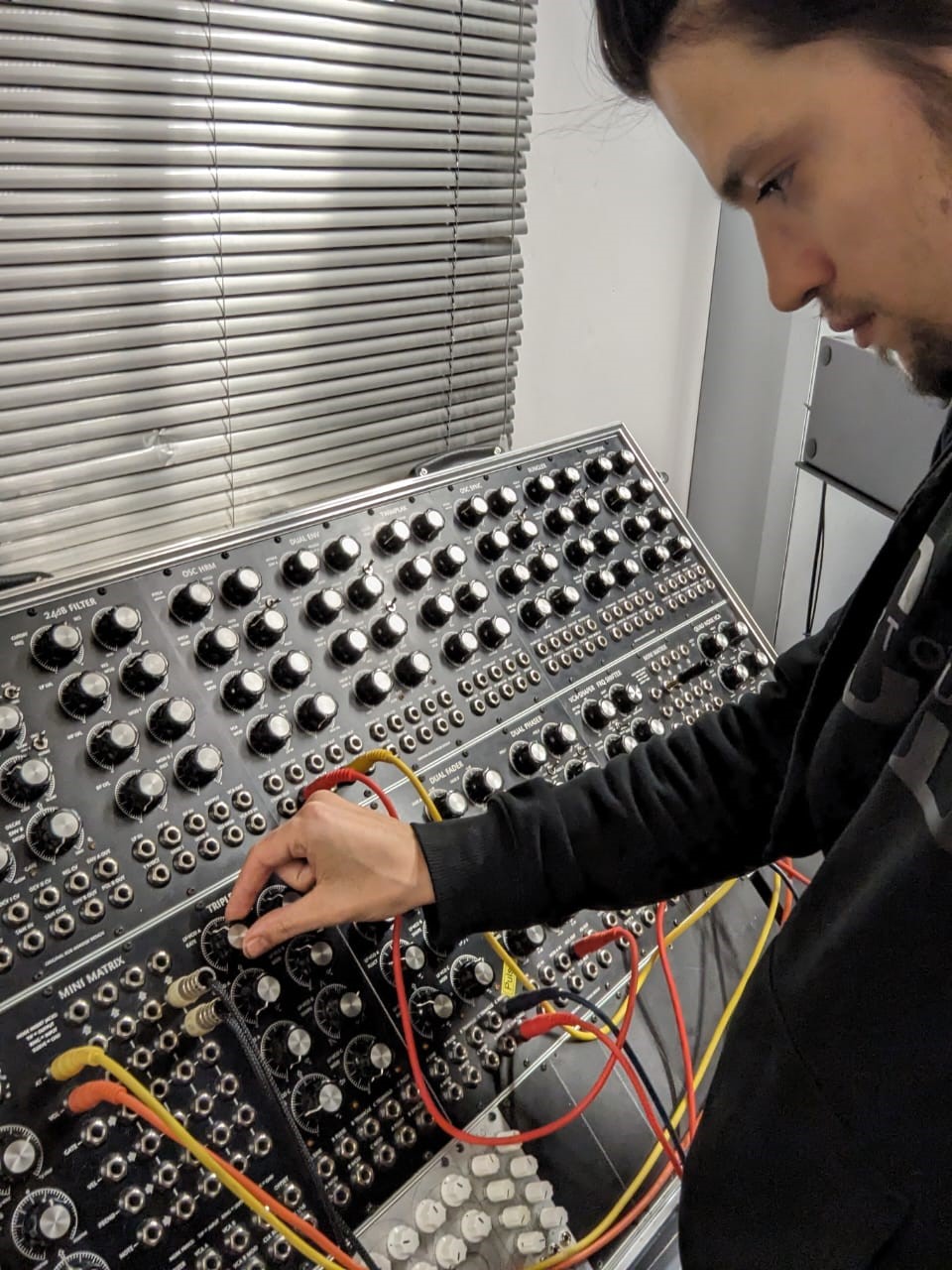 Greek beatboxer champion G. Gargalas completes British Council - Greek ...