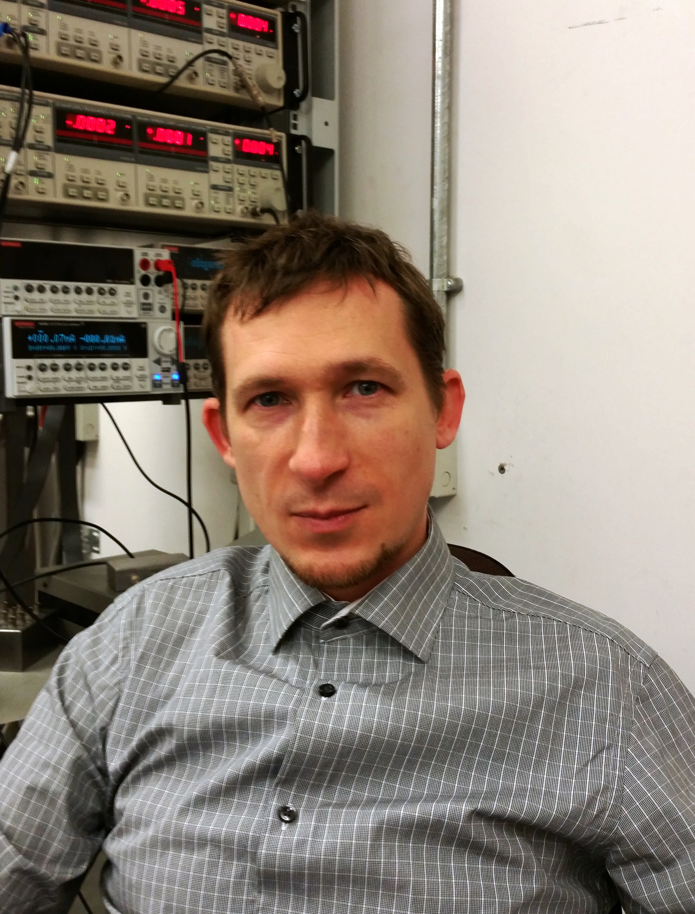 Fellowship for University graphene researcher