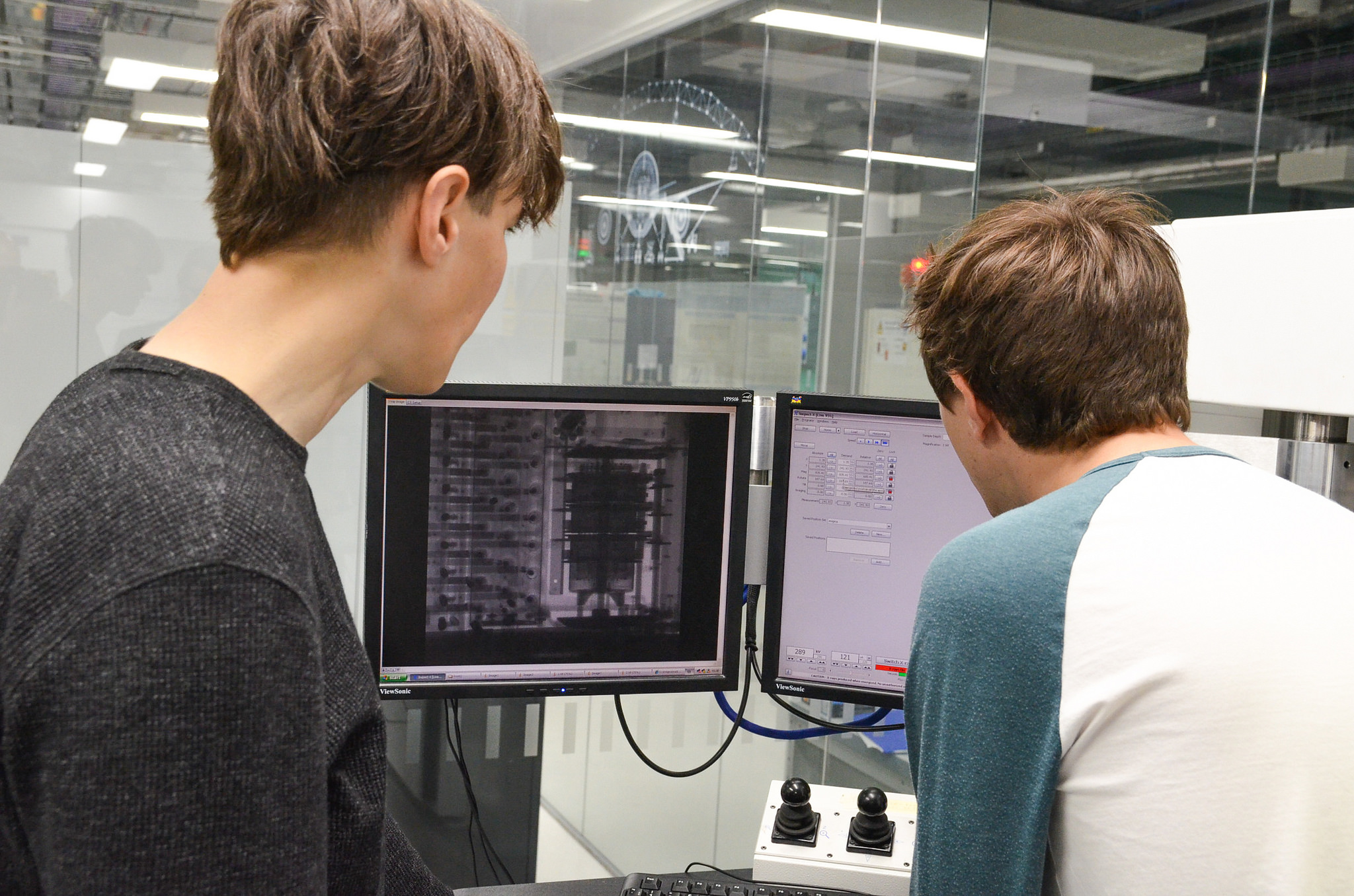 X-ray imaging reveals the secrets inside the Enigma machine