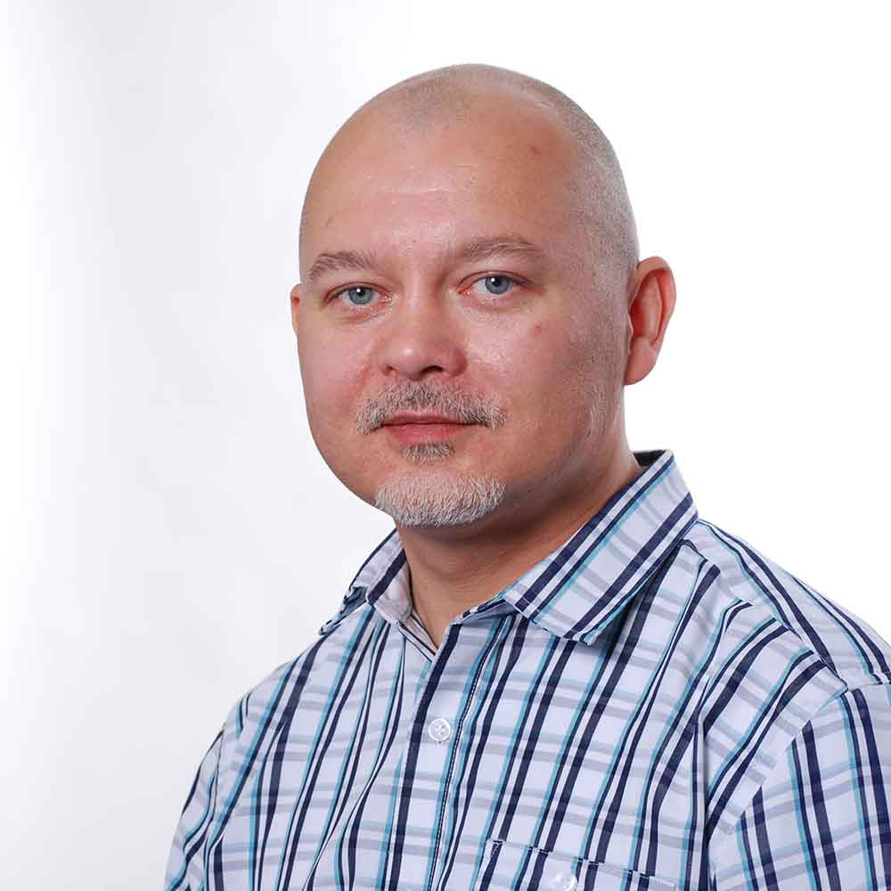 Success for Dr Leszek Majewski