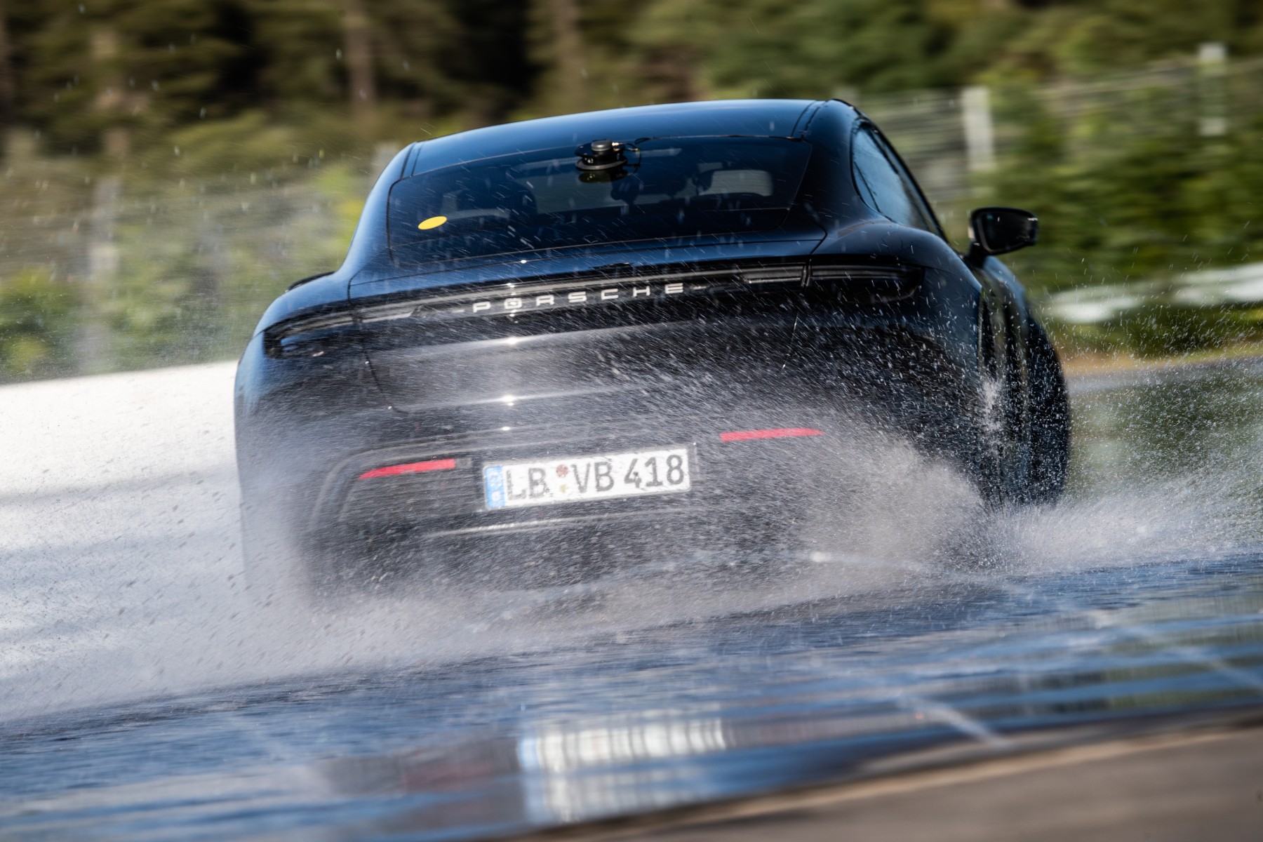 [VIDEO] Verslaat TopGear ‘s werelds langste EV-drift recordpoging?