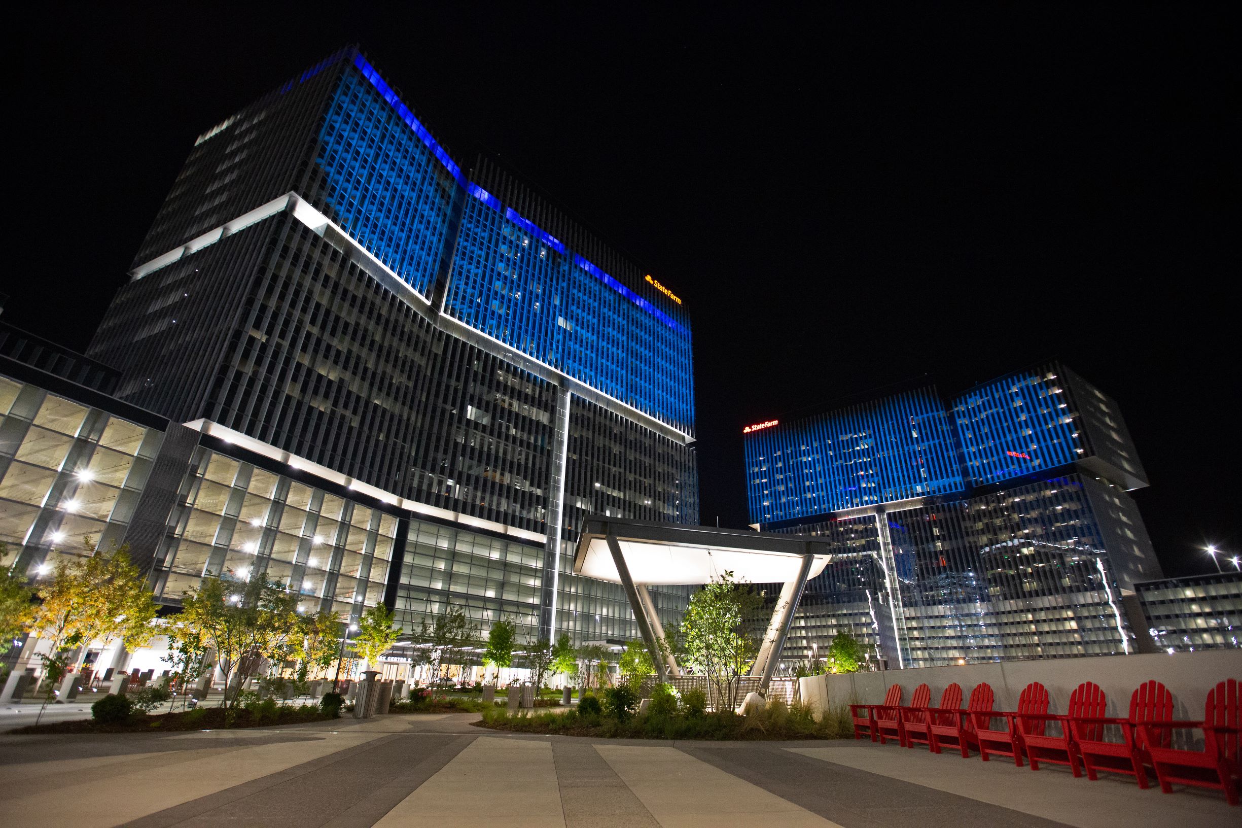 Going Blue for Frontline Heroes | State Farm