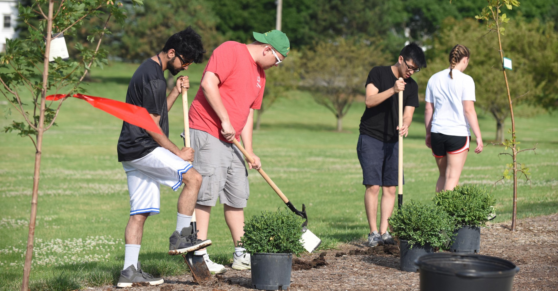 Join the movement at NeighborhoodofGood.com | State Farm