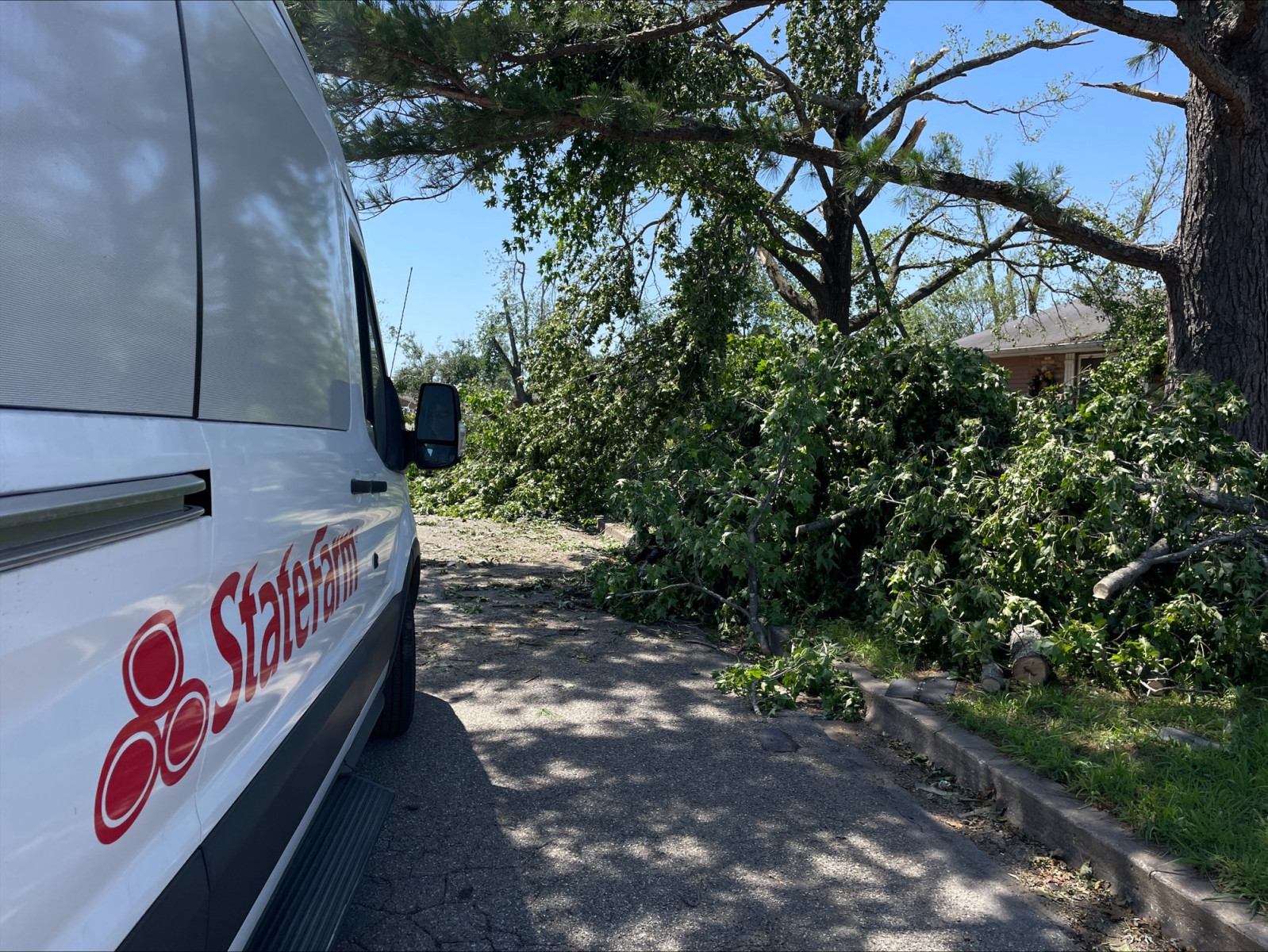 State Farm® deploys resources to Rogers, Arkansas