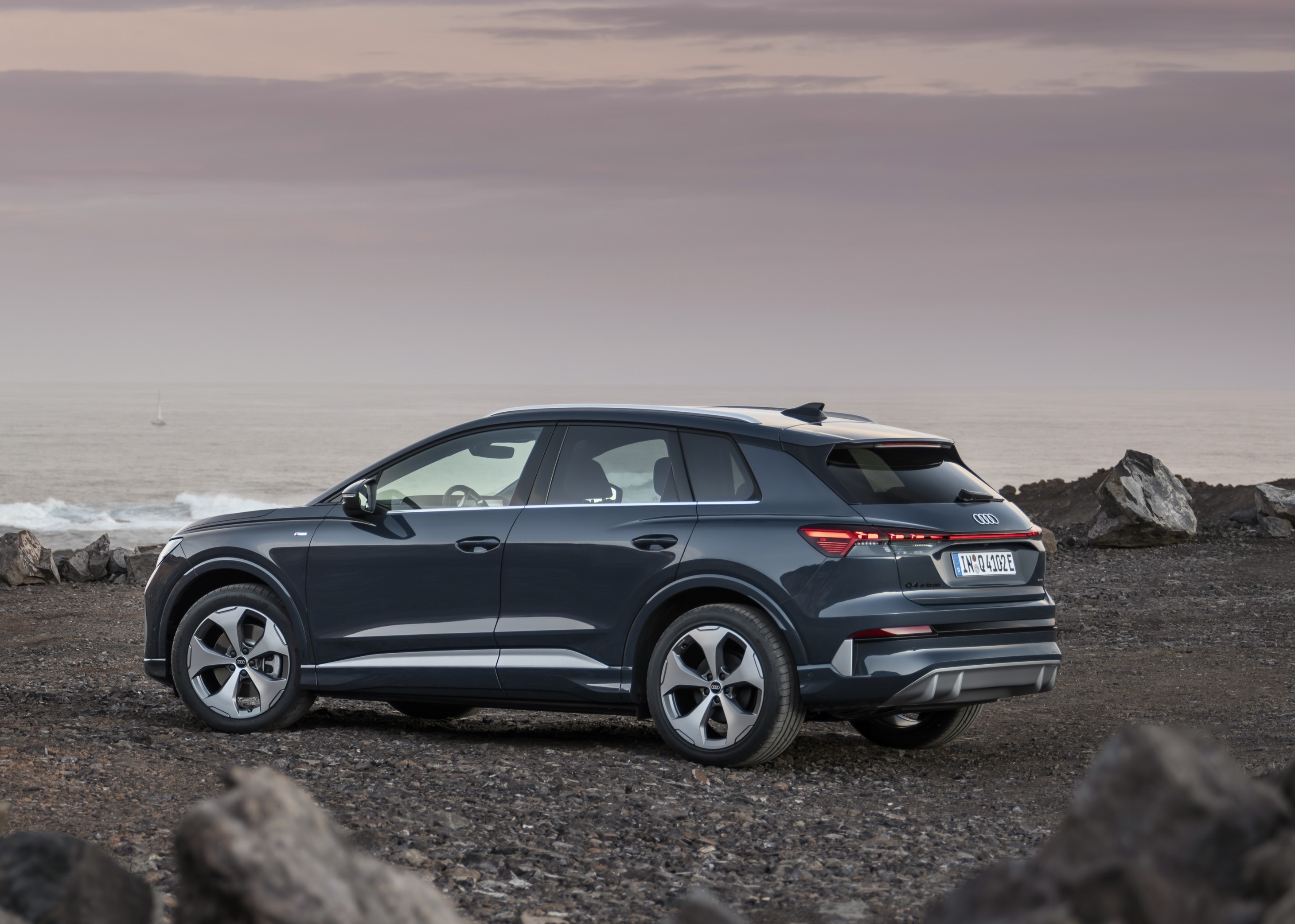 Inspiring Audi Q4 B Mode Pictures