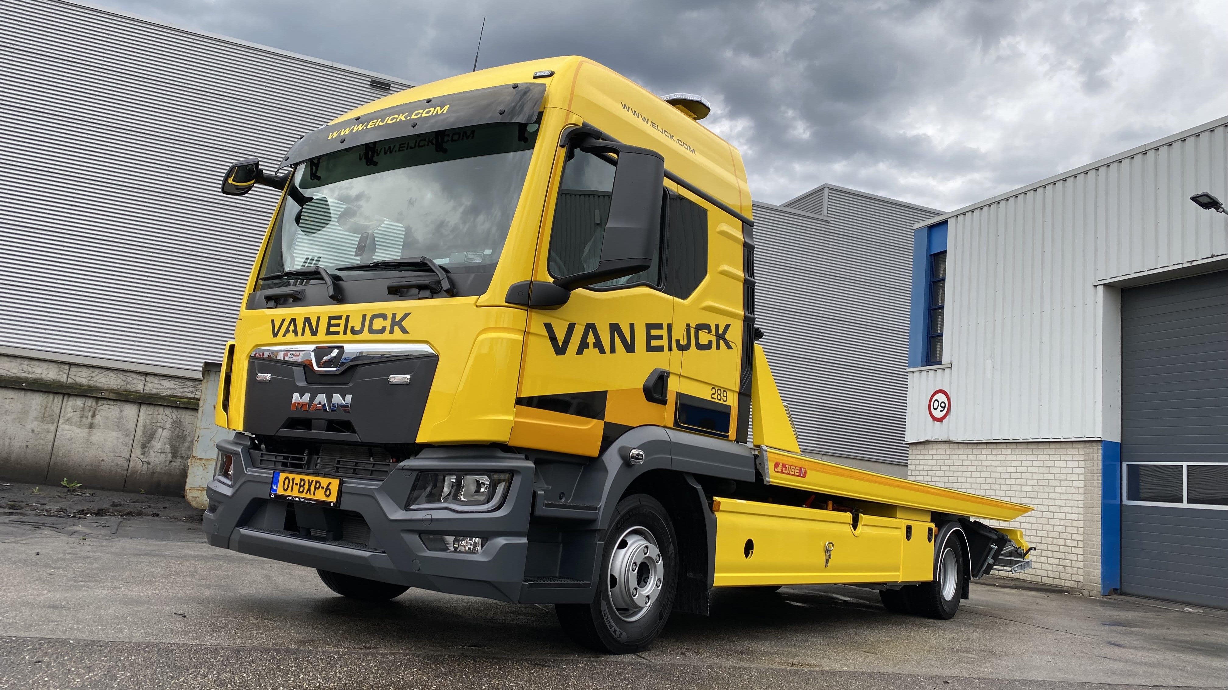 Van Eijck Materieel B.V. breidt vloot uit met 31 nieuwe MAN-trucks