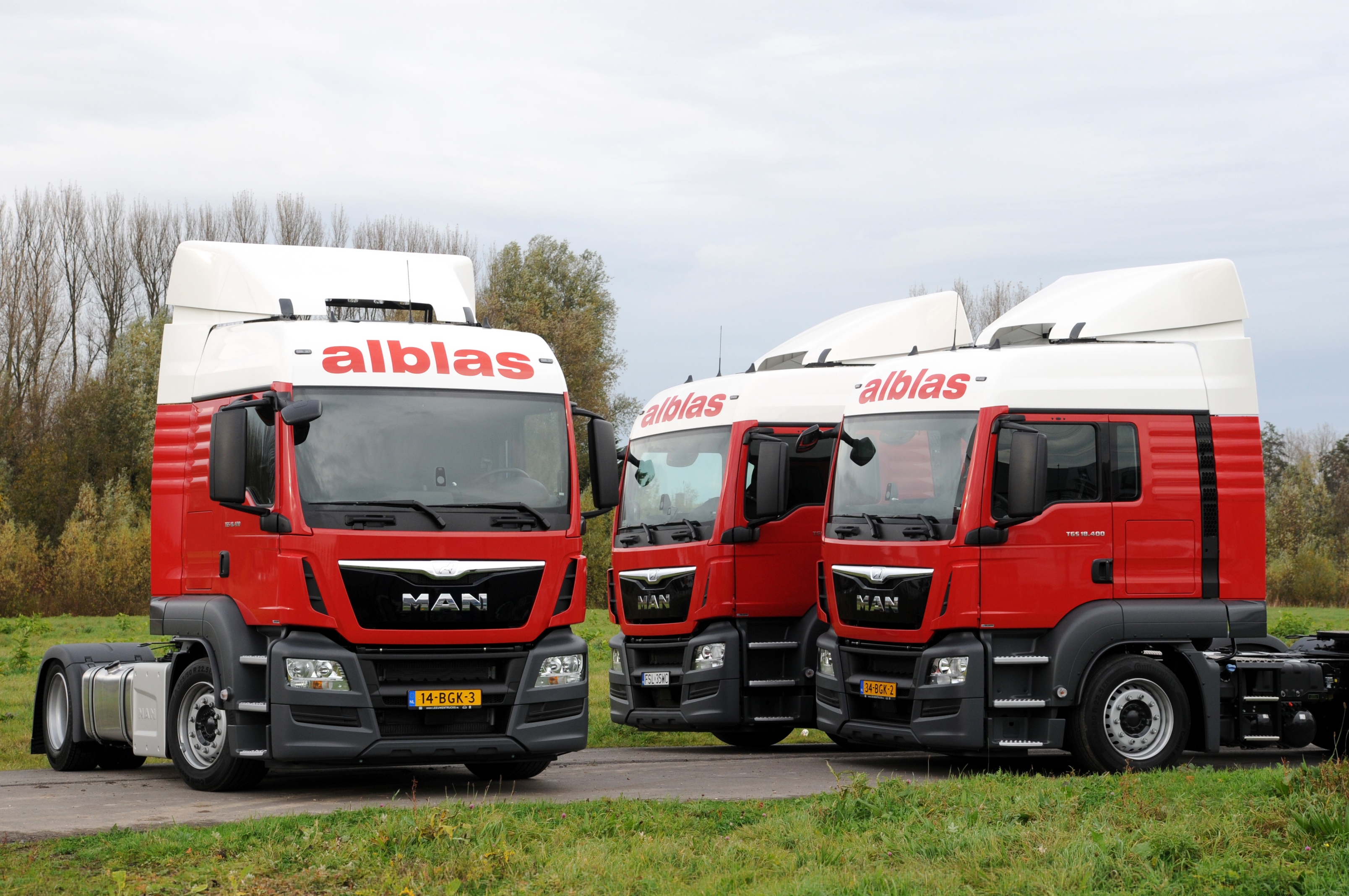 Tien MAN trucks voor Alblas Transport