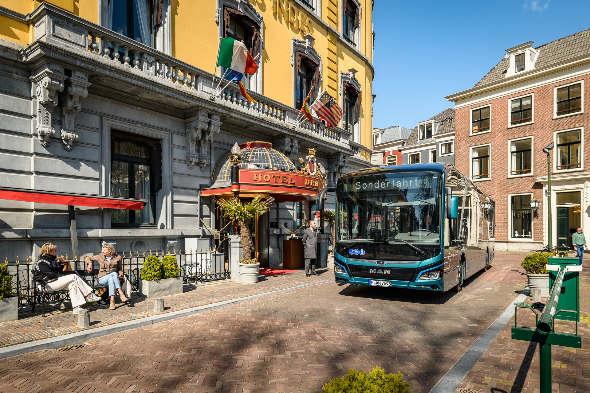 Elektrische openbaar vervoer bus MAN Lion’s City E on tour in Nederland