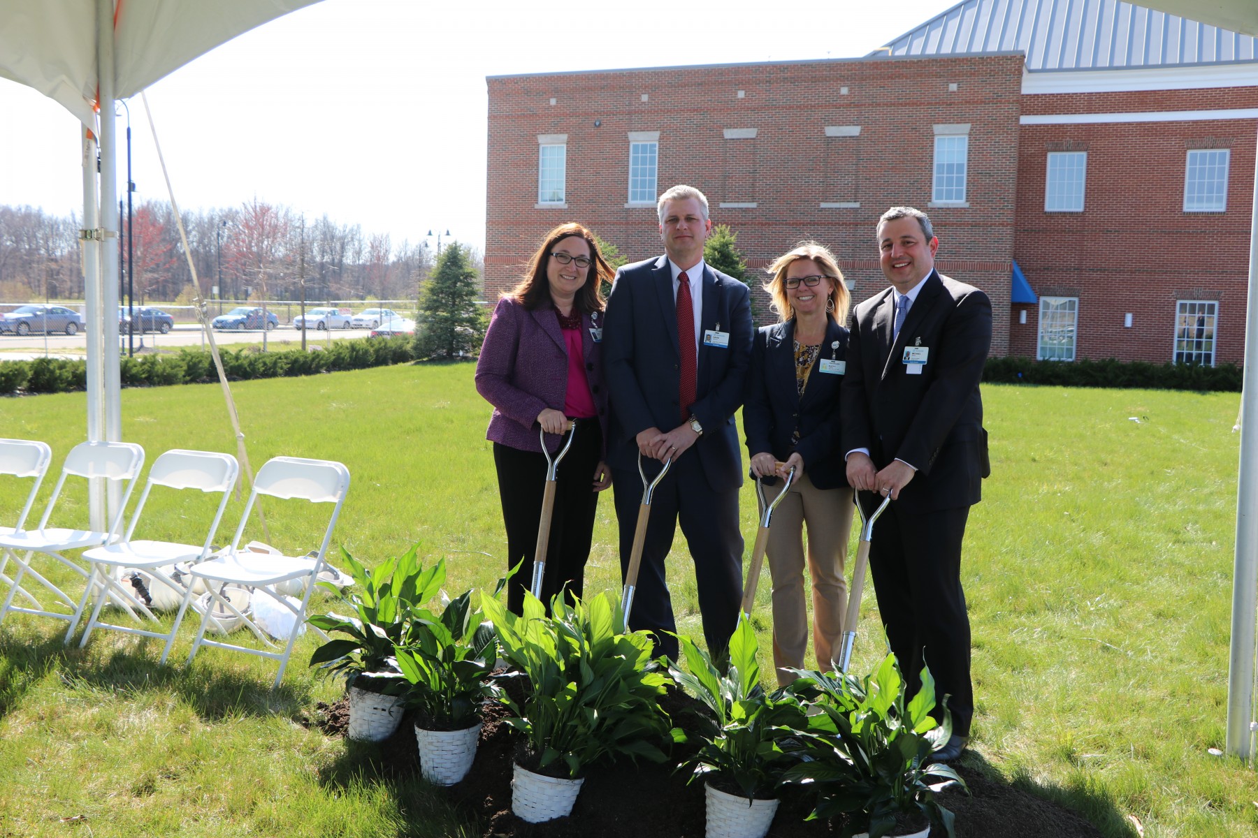 OhioHealth Holds Groundbreaking for Radiation Oncology Addition