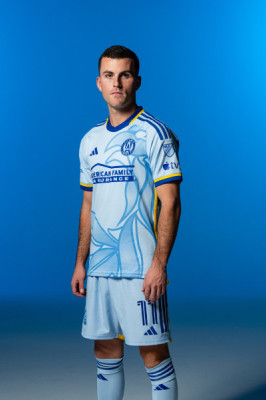 Atlanta United unveils "The Resurgens Kit" as new Community Kit