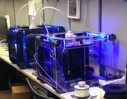 3D Printers Create Exact Models to Help Orthopedic Surgeons