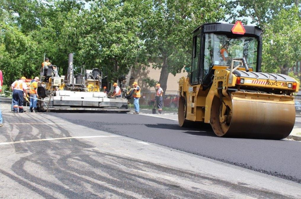 The City of Calgary kicks off 2022 Paving Program