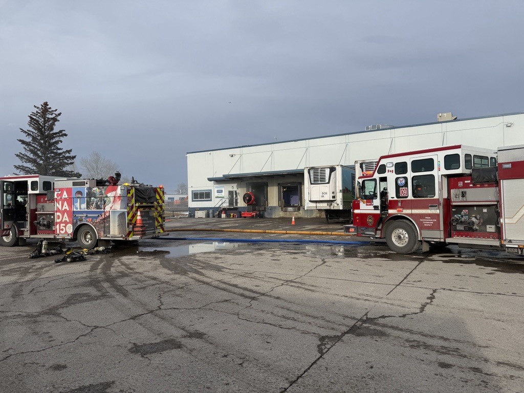 Calgary Fire Responds to SE Warehouse Fire