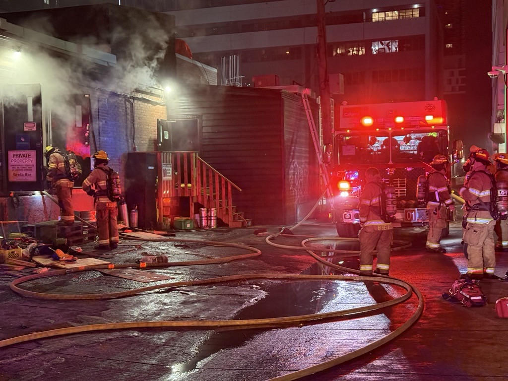 Calgary Fire Crews Respond to Early Morning Downtown Fire