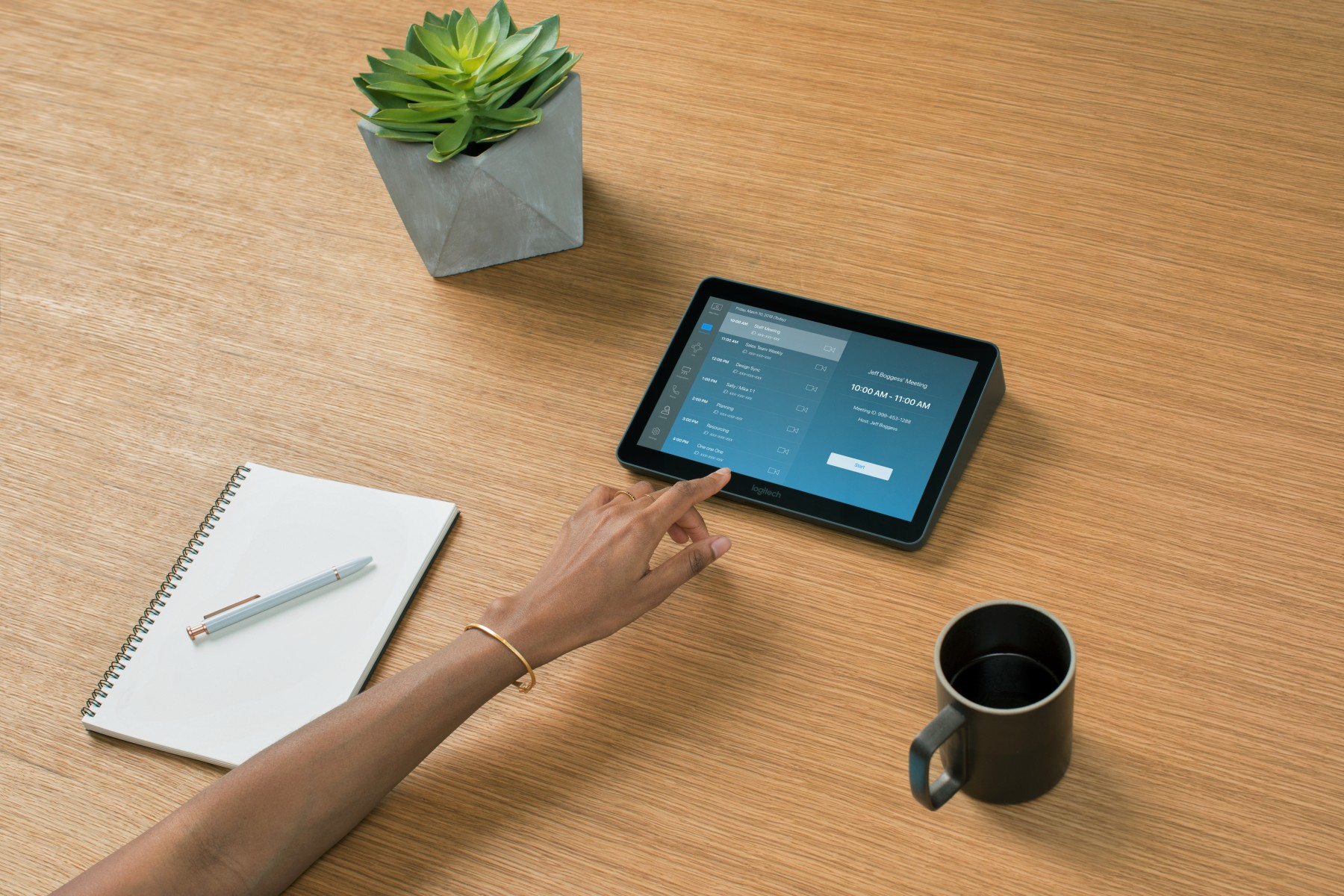 Logitech Democratises Meeting Room Control