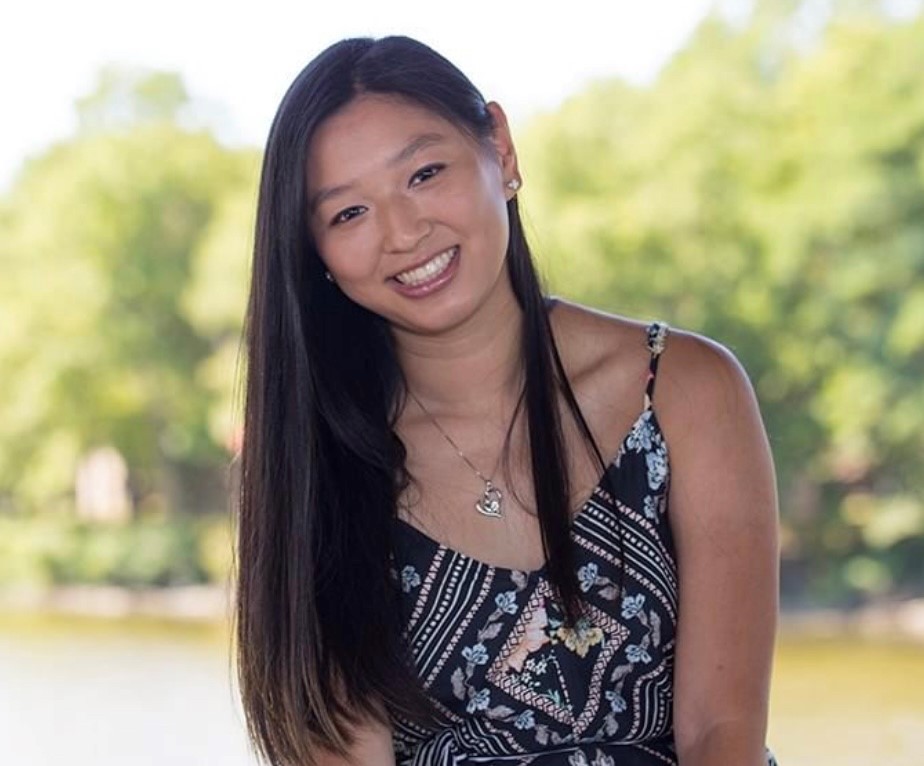 Graduate Profile: From Florist to FBI Accountant