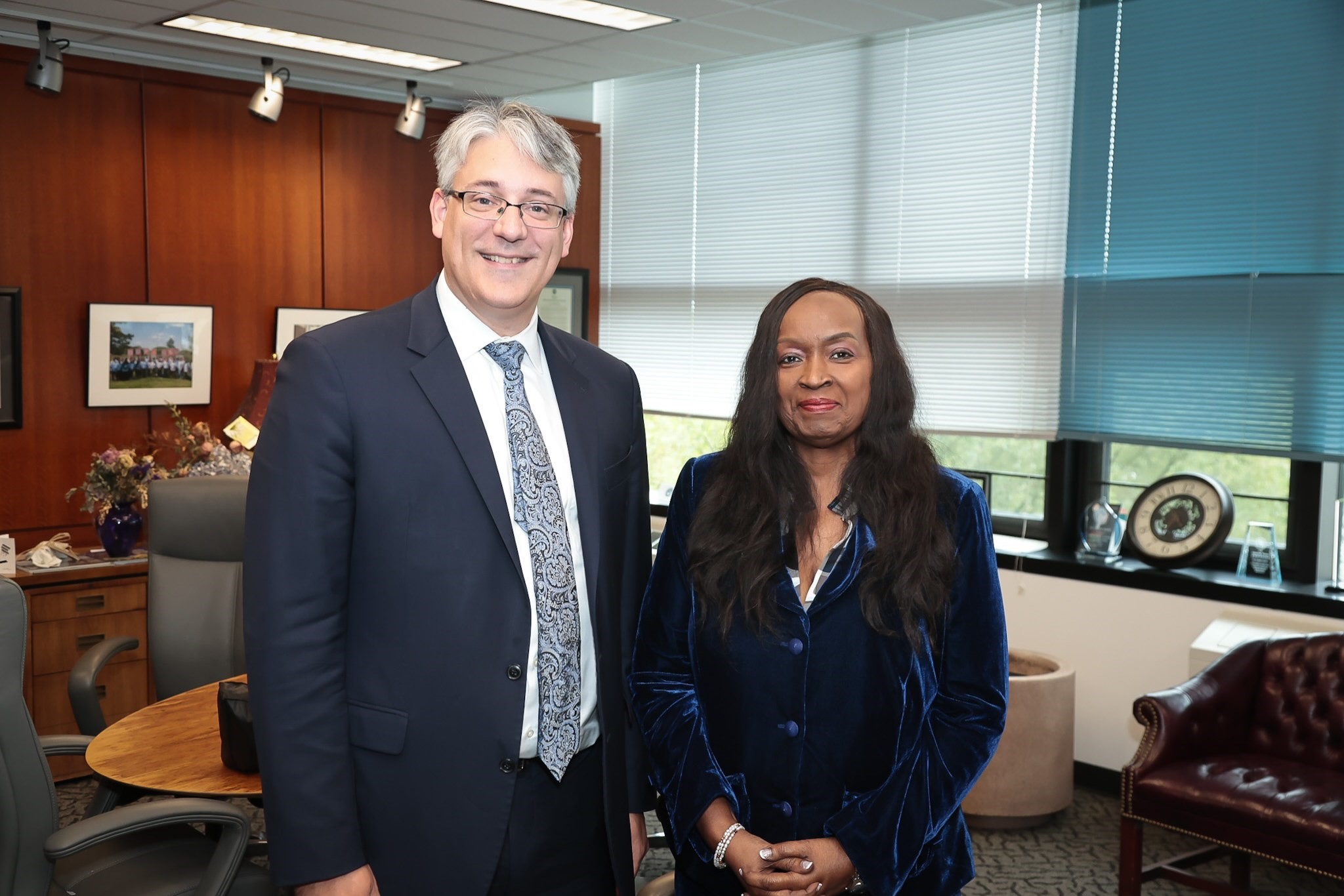 Sen. Michael Halpin visits Governors State