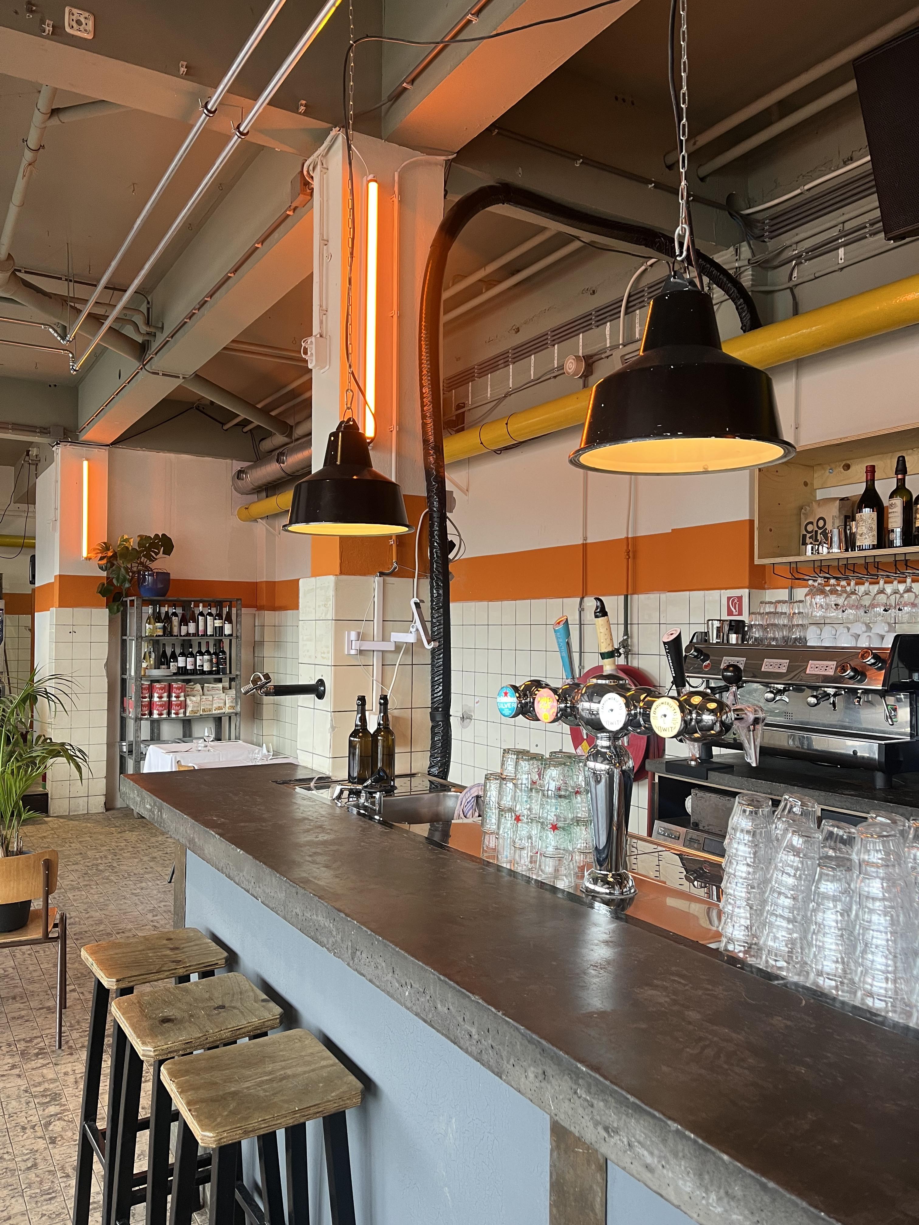 Bar Dancing Multipla komt met unieke diner ervaring in Schinkel District