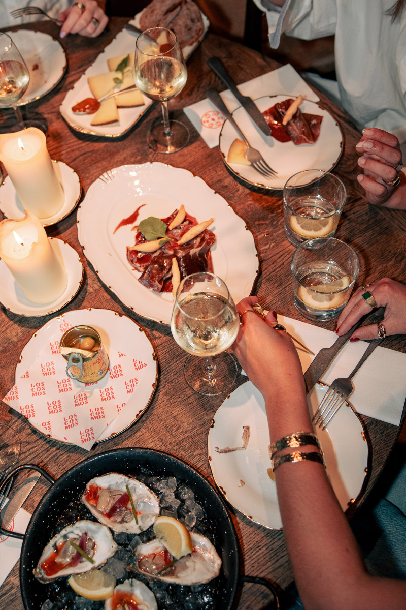 Lunchen, borrelen en dineren in Spaanse sferen bij het nieuwe Los ...
