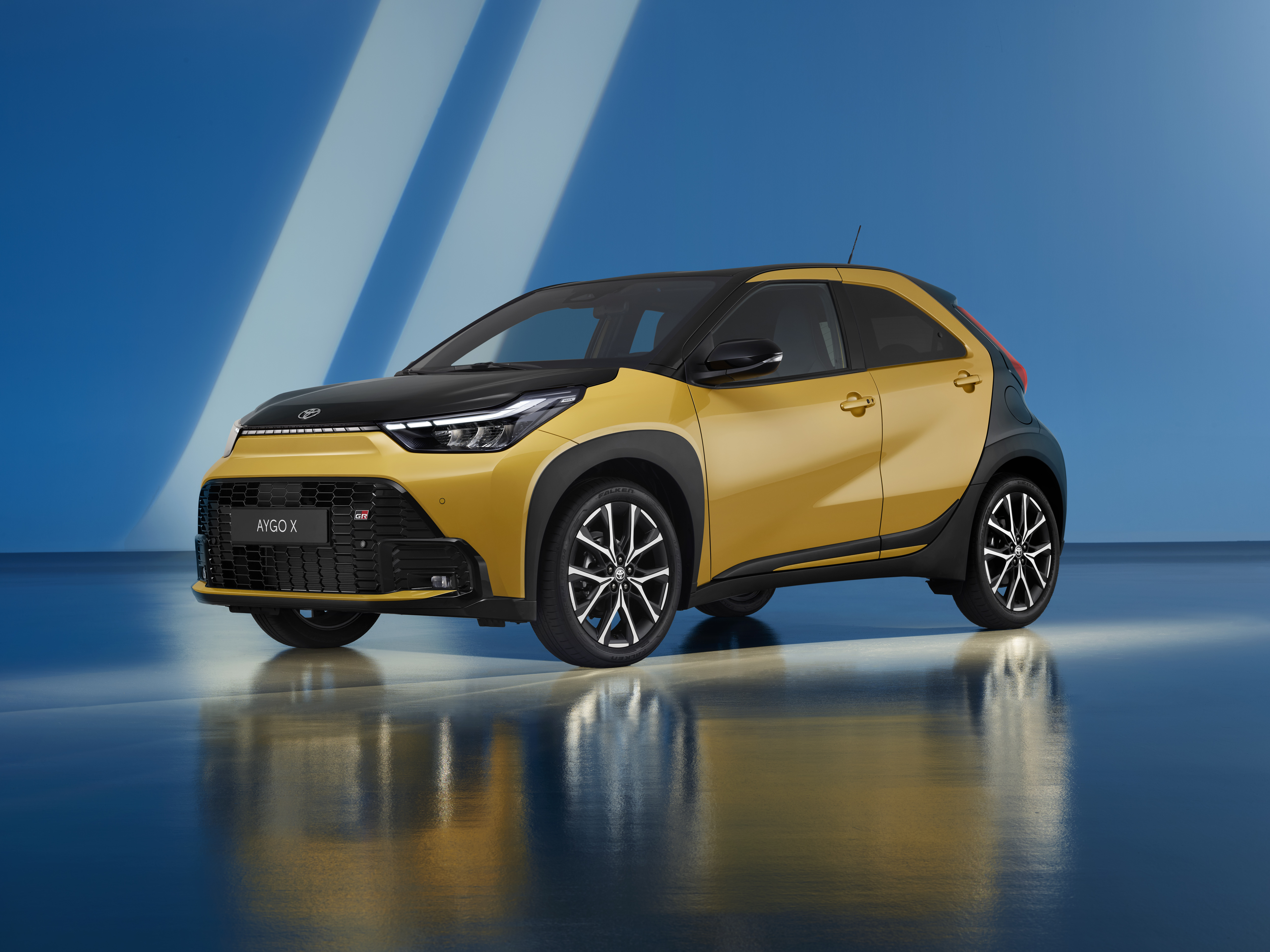 NUOVA AYGO X: ANCORA PIU' EFFICIENTE E DIVERTENTE DA GUIDARE