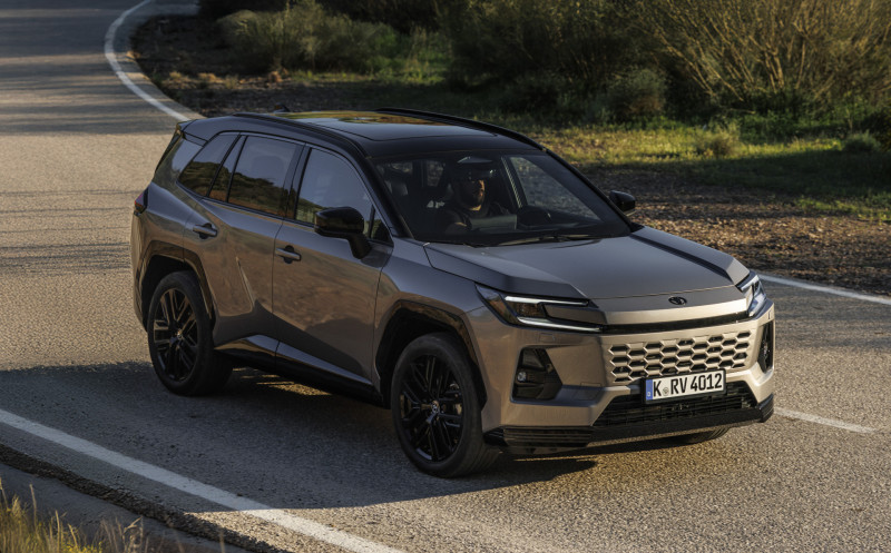 All-new Toyota RAV4 brings new technology and rugged style to every ...