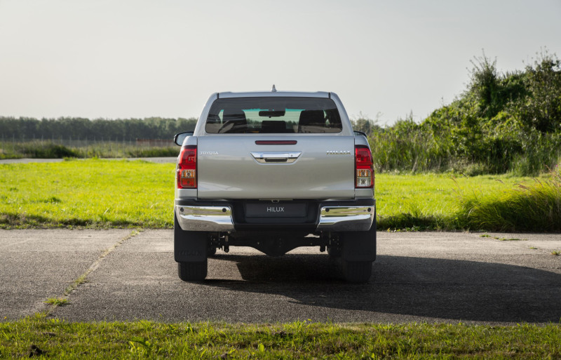 Toyota Hilux Mild Hybrid 48V | Toyota España