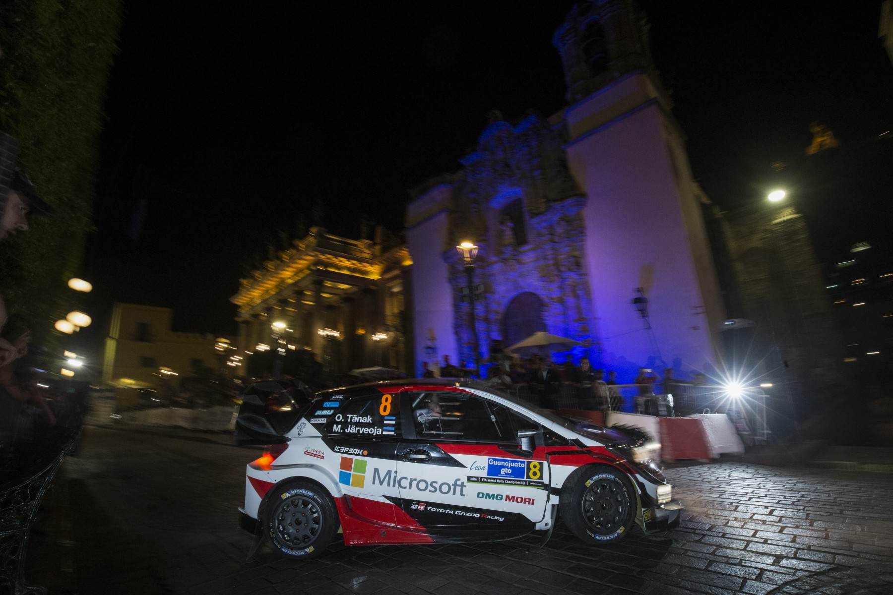 Rally Mexico: Day 1