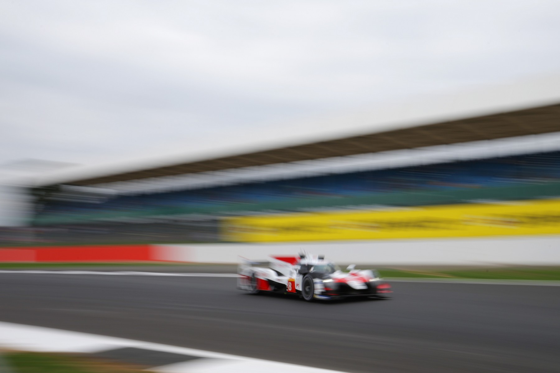 Silverstone pole for TOYOTA GAZOO Racing