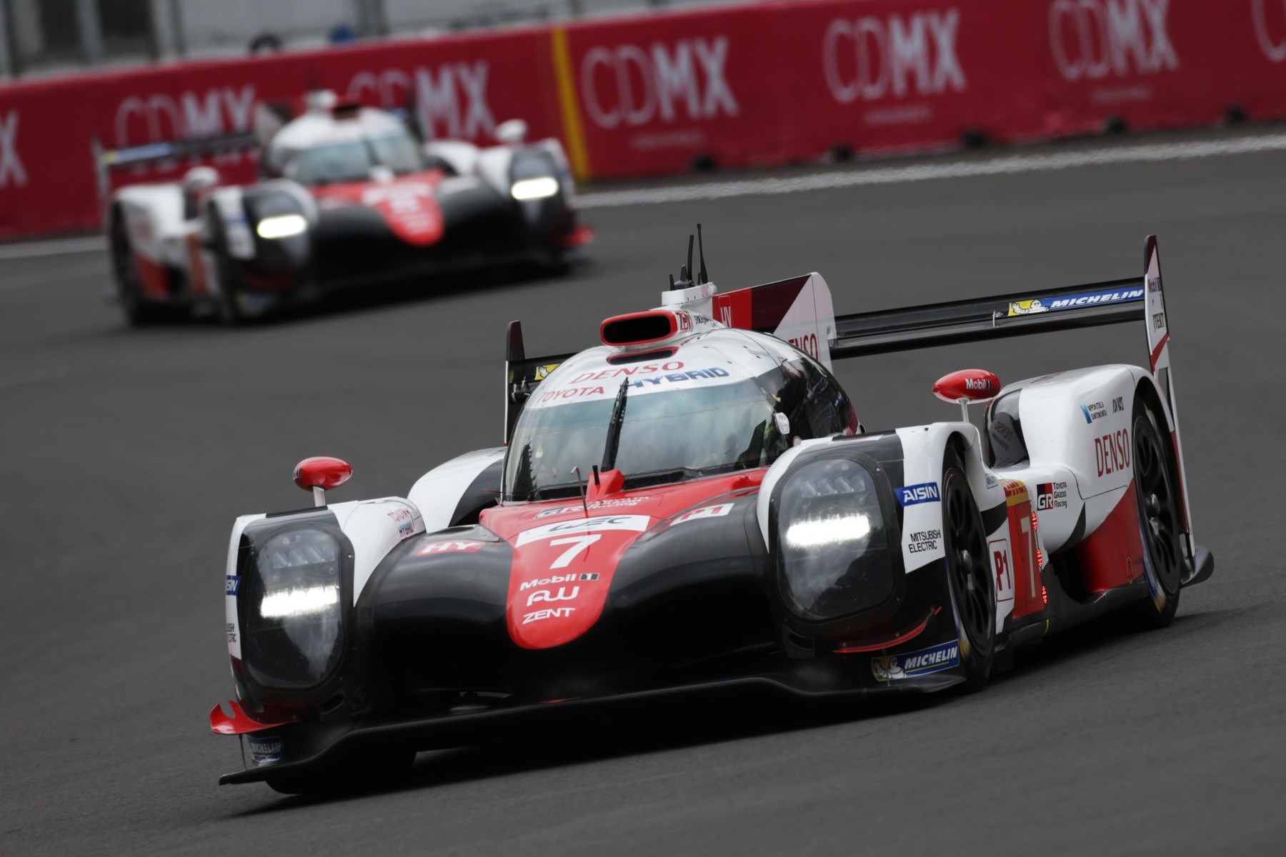 Toyota GAZOO Racing WEC: dura carrera en México