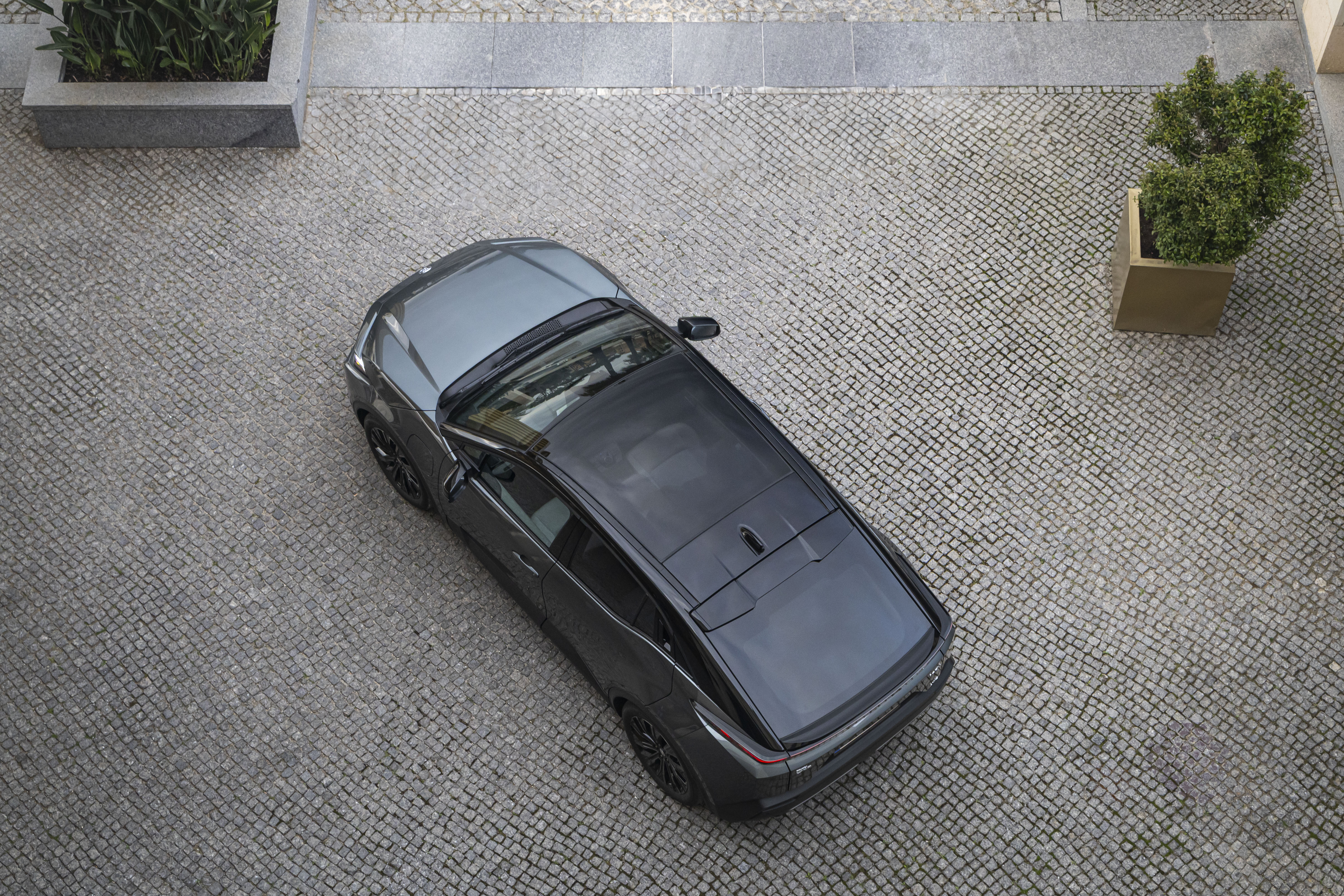 The all-new Toyota C−HR+: stand-out design and superior BEV credentials