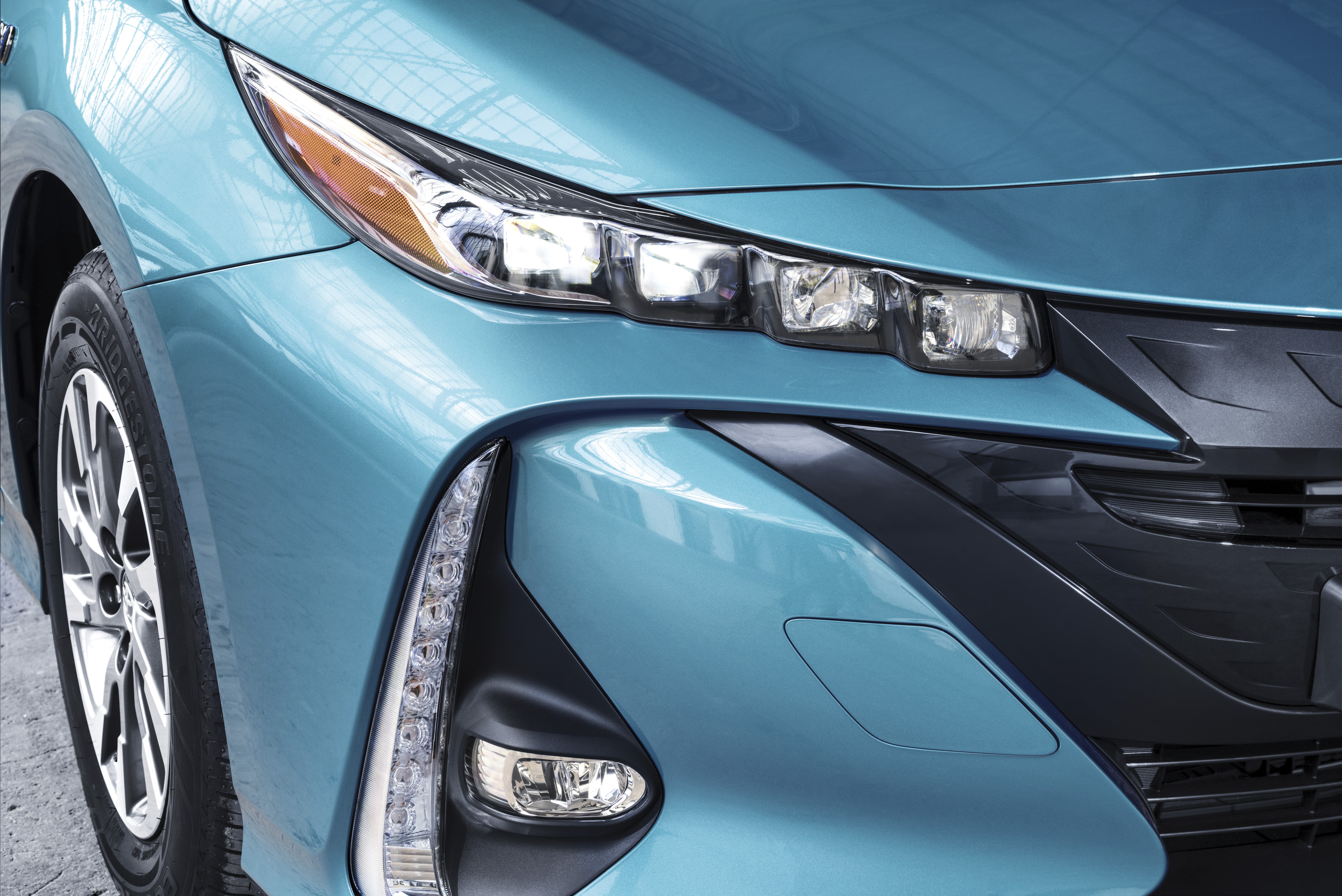 PRIUS PLUG-IN HYBRID