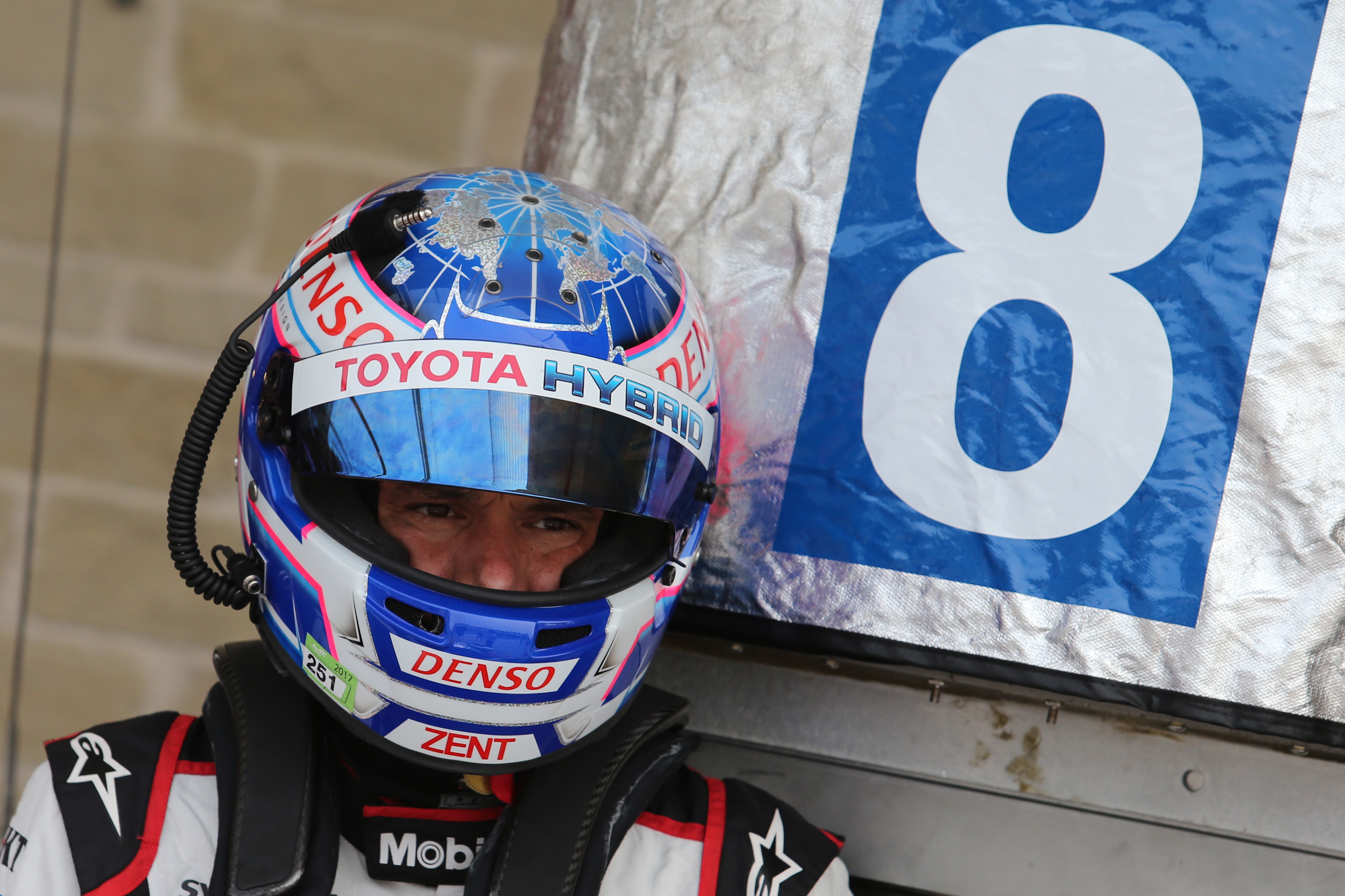 2017 HARD WORK IN THE TEXAS HEAT FOR TOYOTA GAZOO RACING