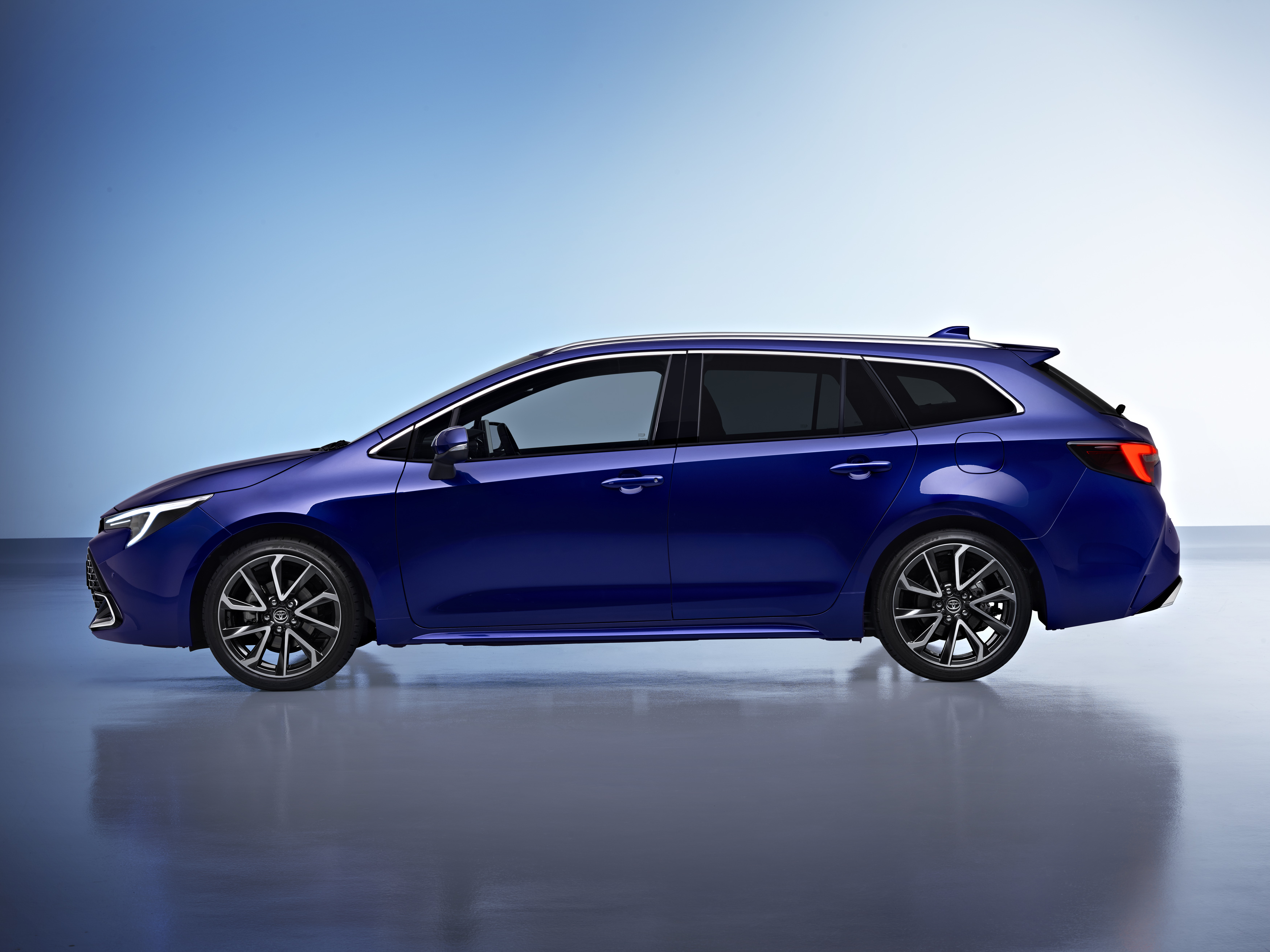 Toyota Corolla Touring Sports News