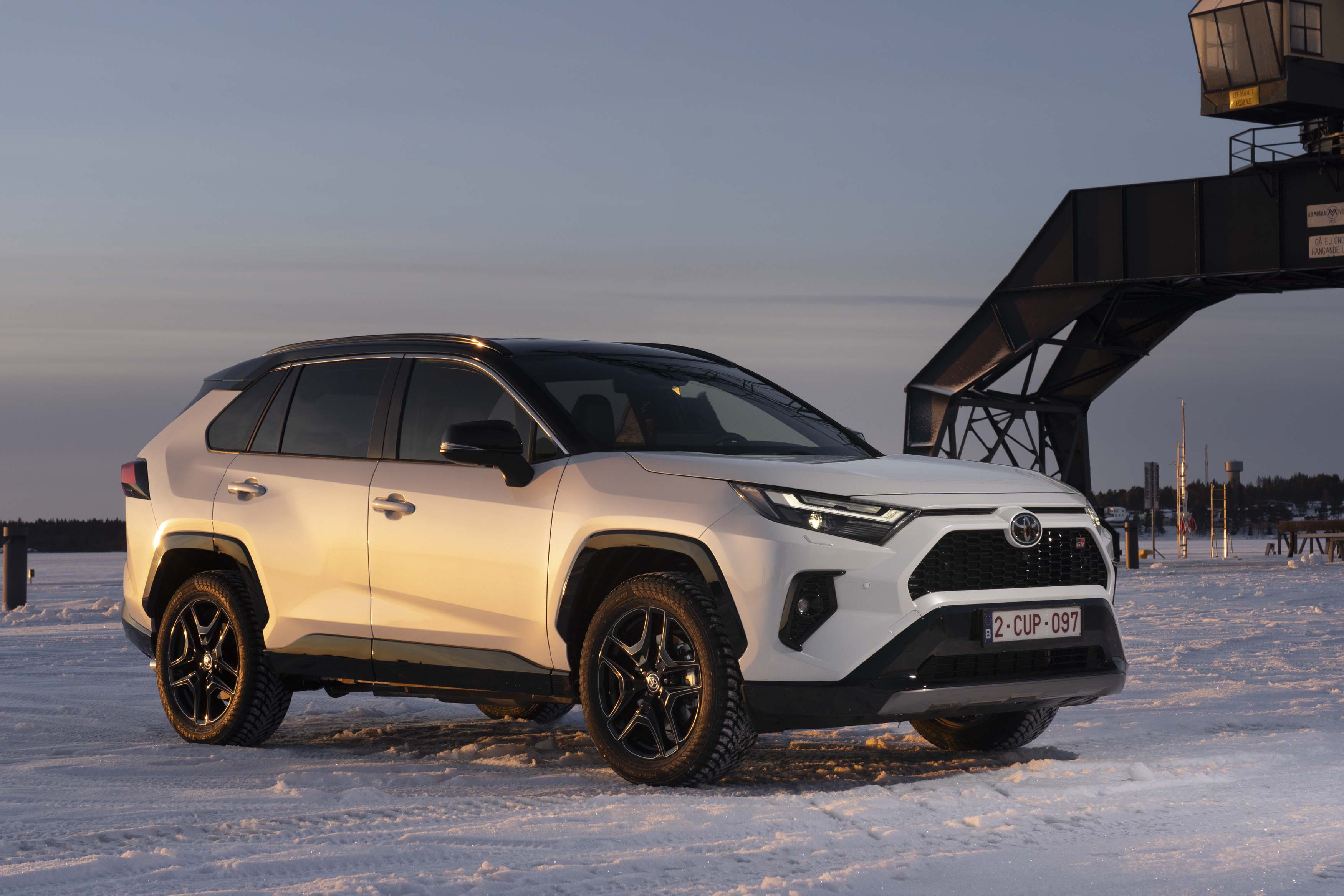Nuevo Toyota RAV4 GR SPORT: ya disponible en España
