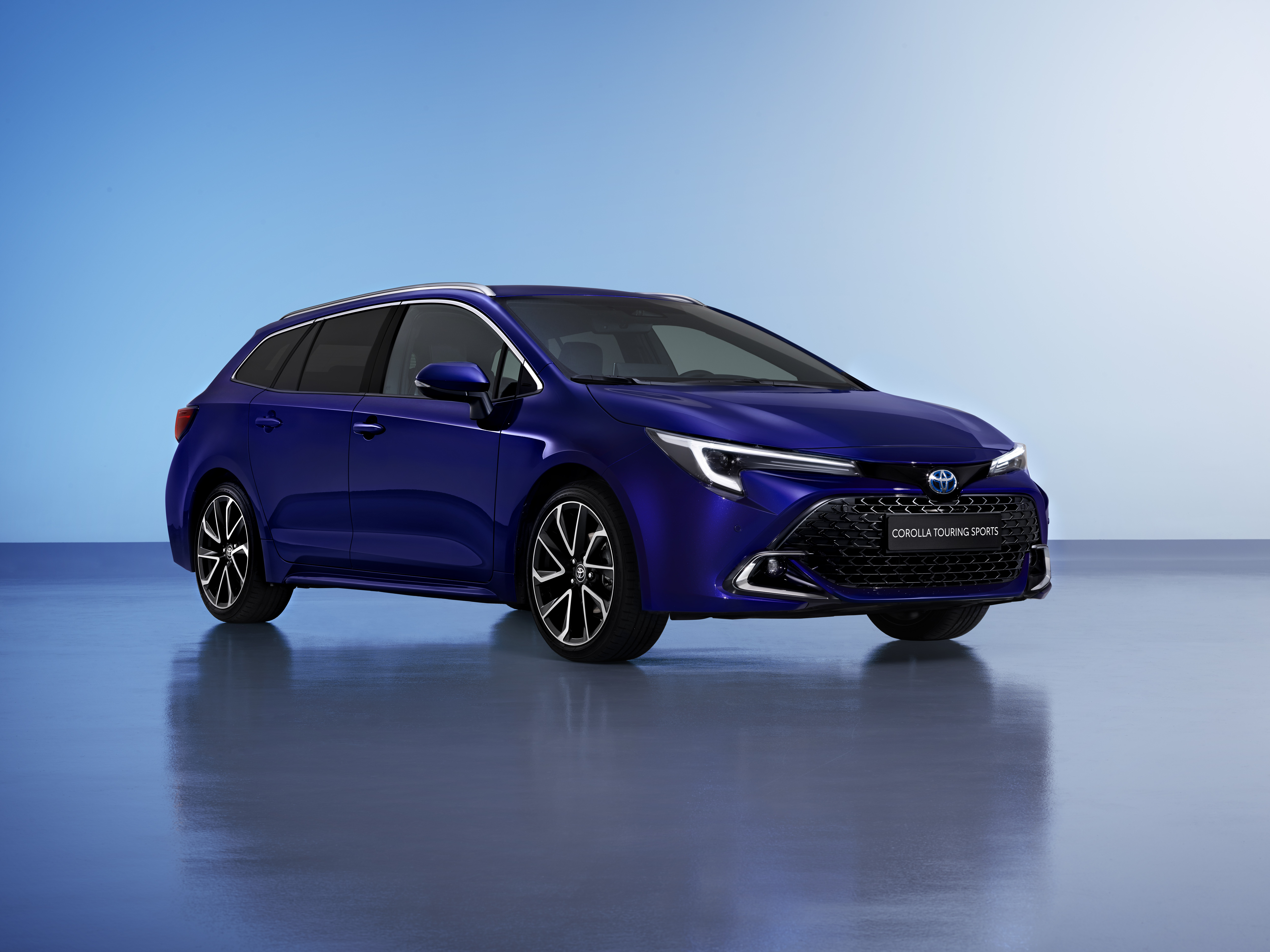 Toyota starts production of 5th generation hybrid powertrain in Europe