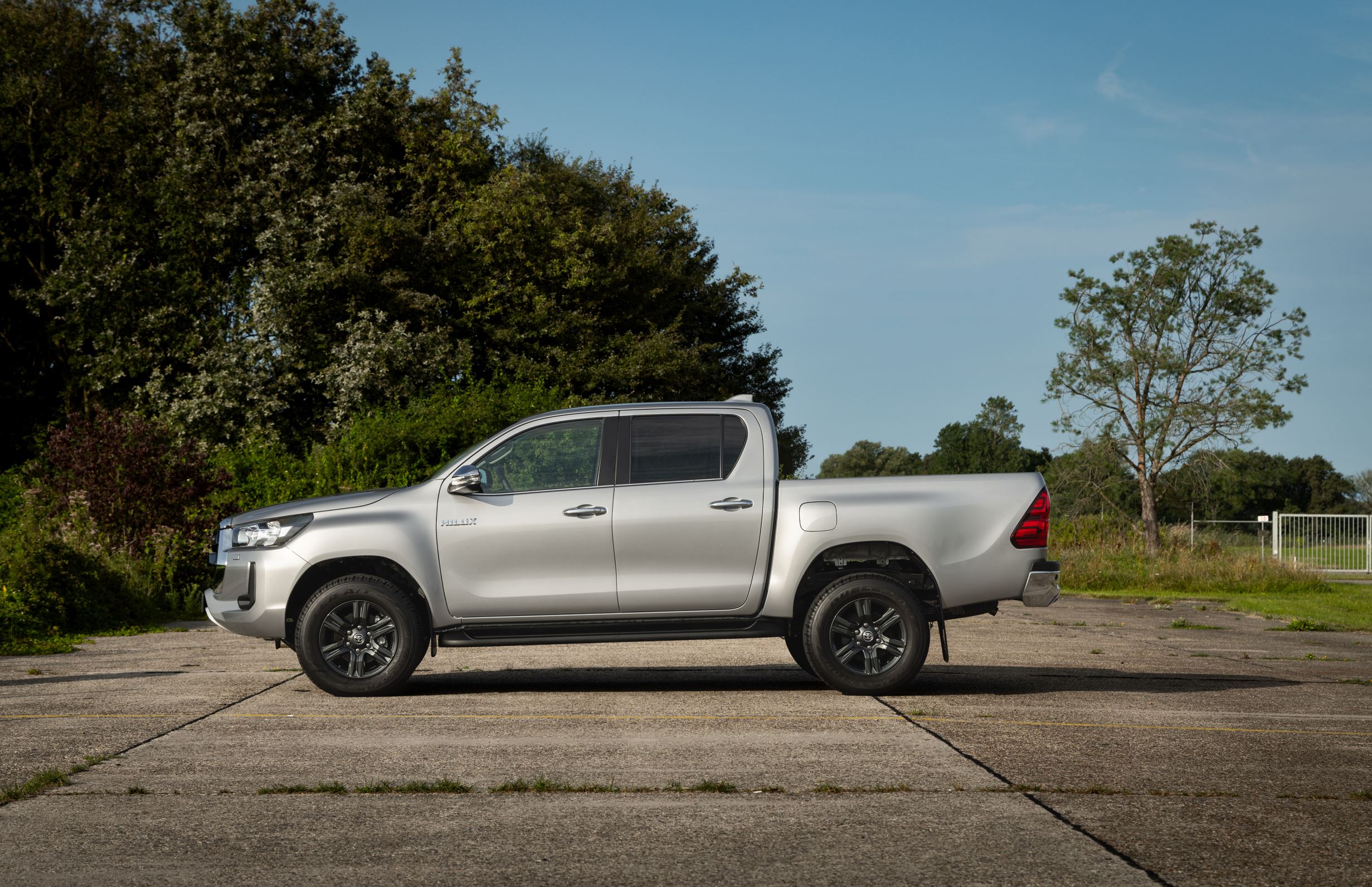 Toyota Hilux Mild Hybrid 48V | Toyota España